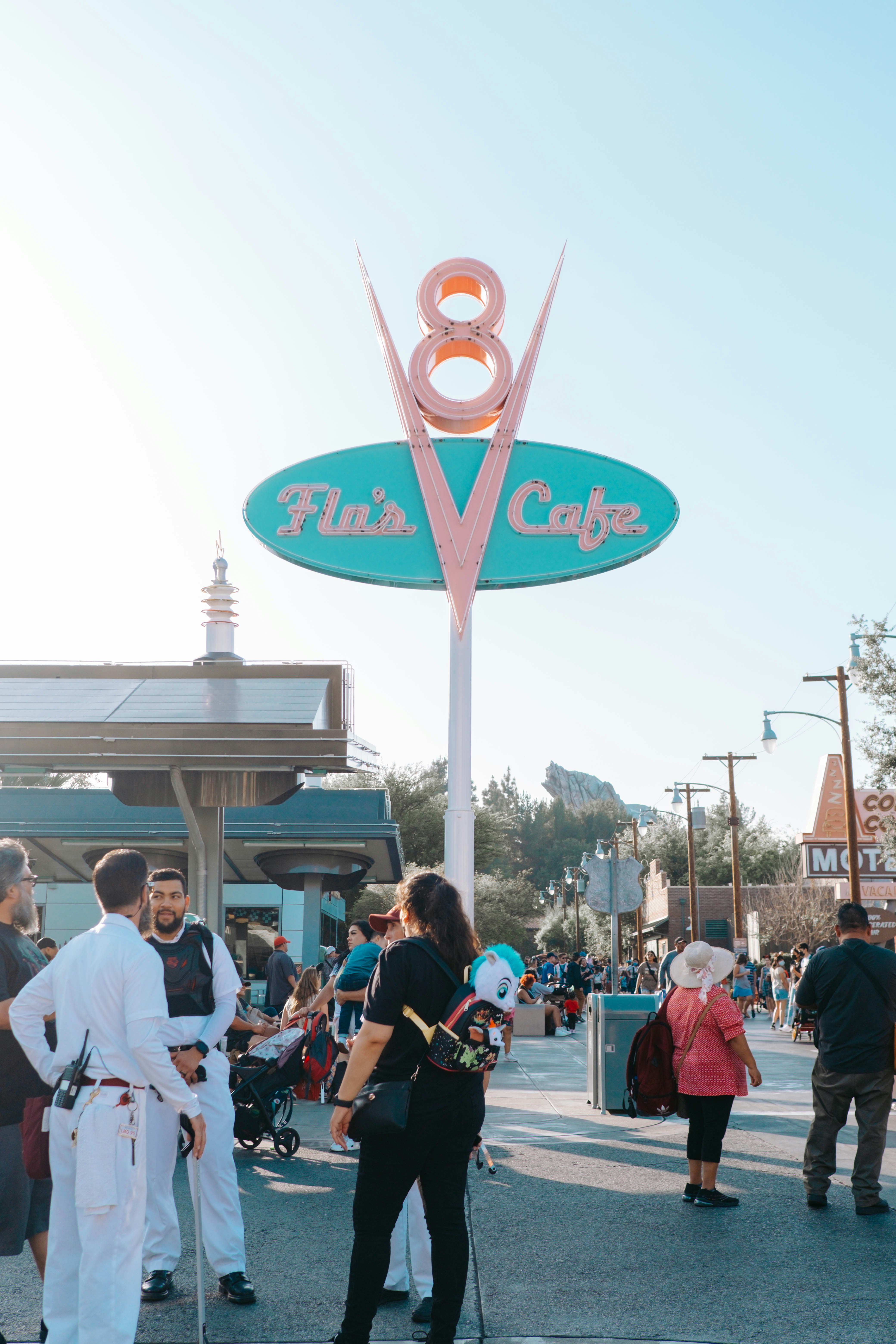 A group of people standing in front of a crowd photo – Free Usa Image ...