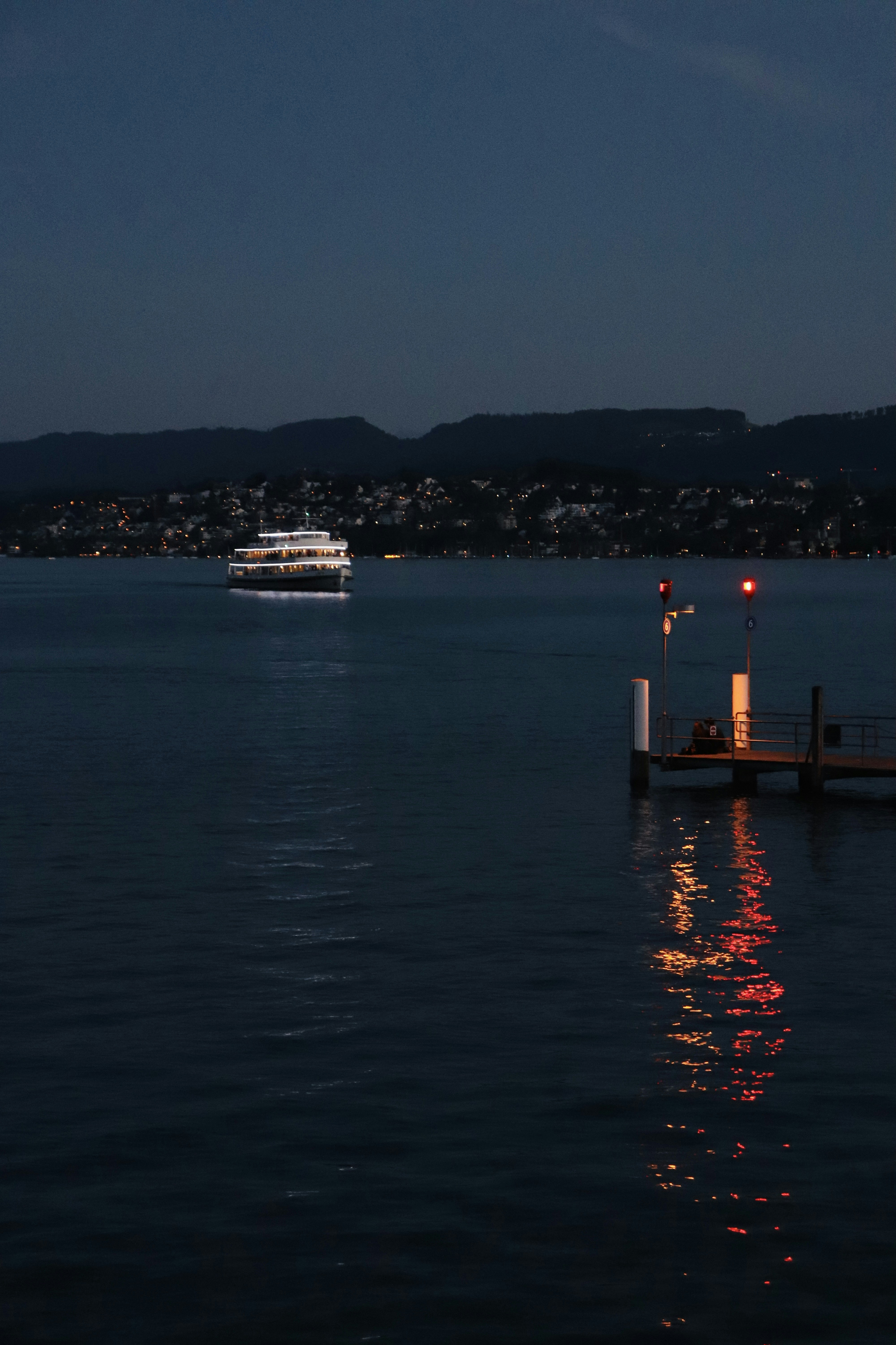 Serene Waters at Dusk