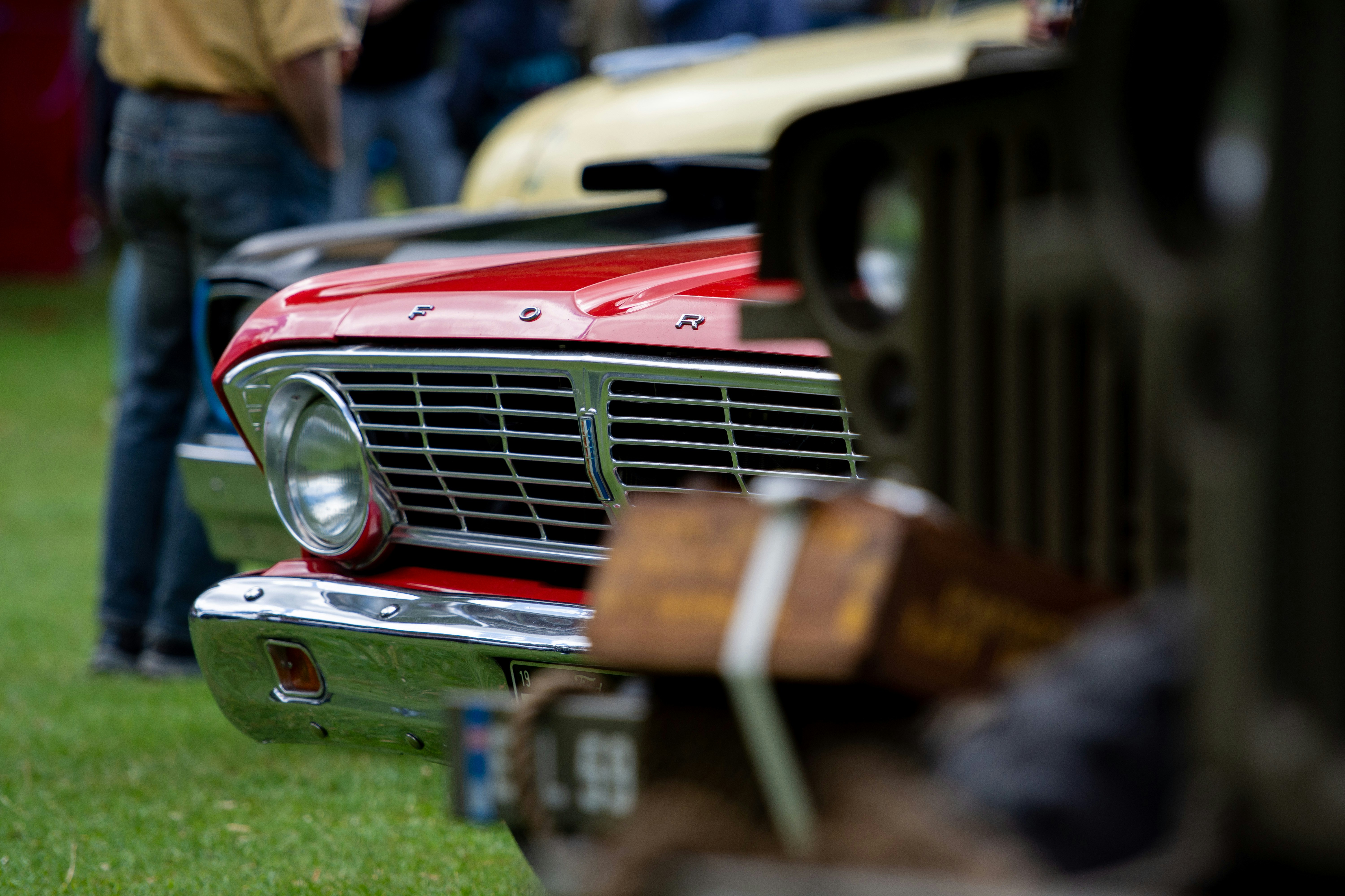 A car with its front hood open photo – Free Person Image on Unsplash
