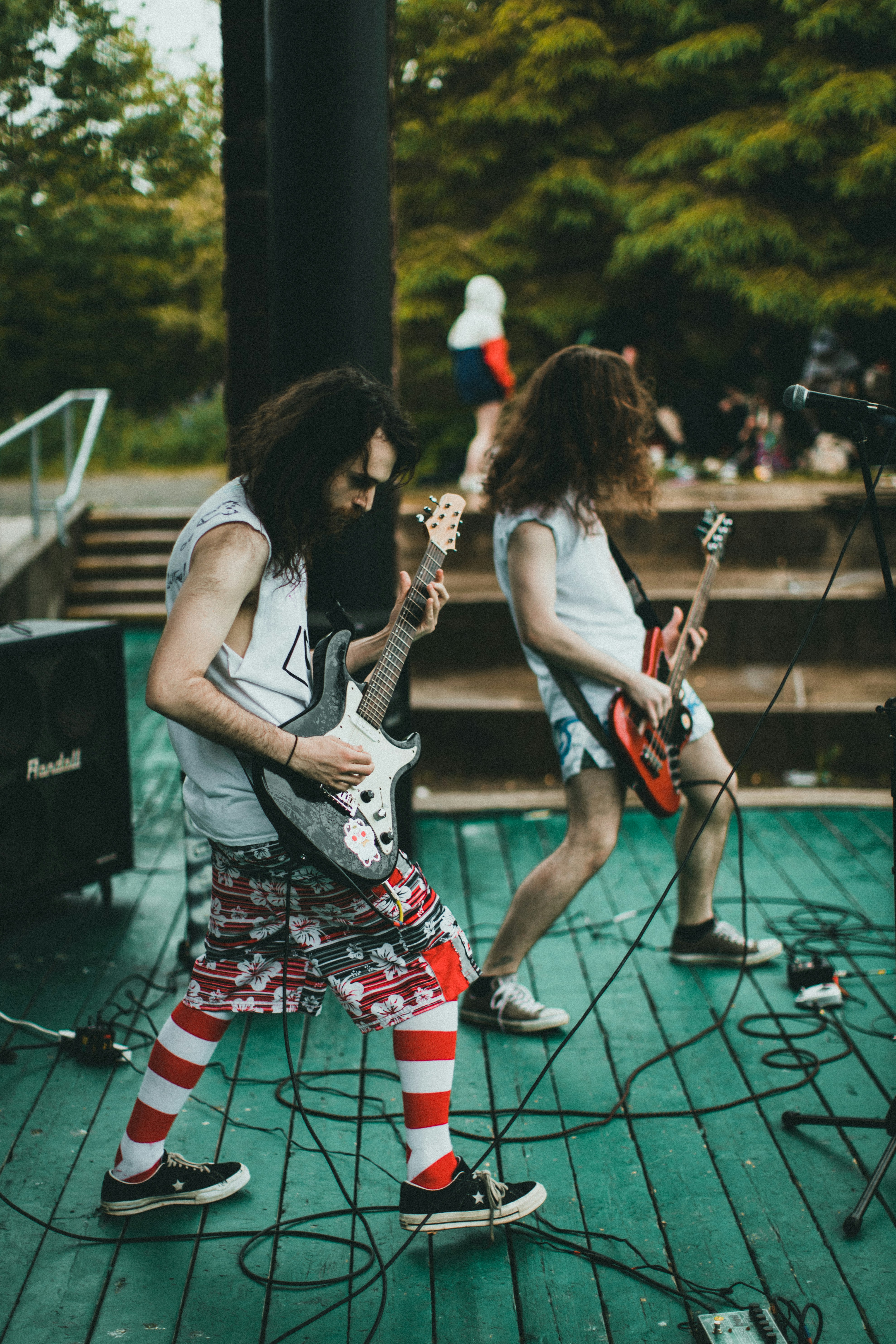 A group of people playing instruments photo – Free Person Image on Unsplash