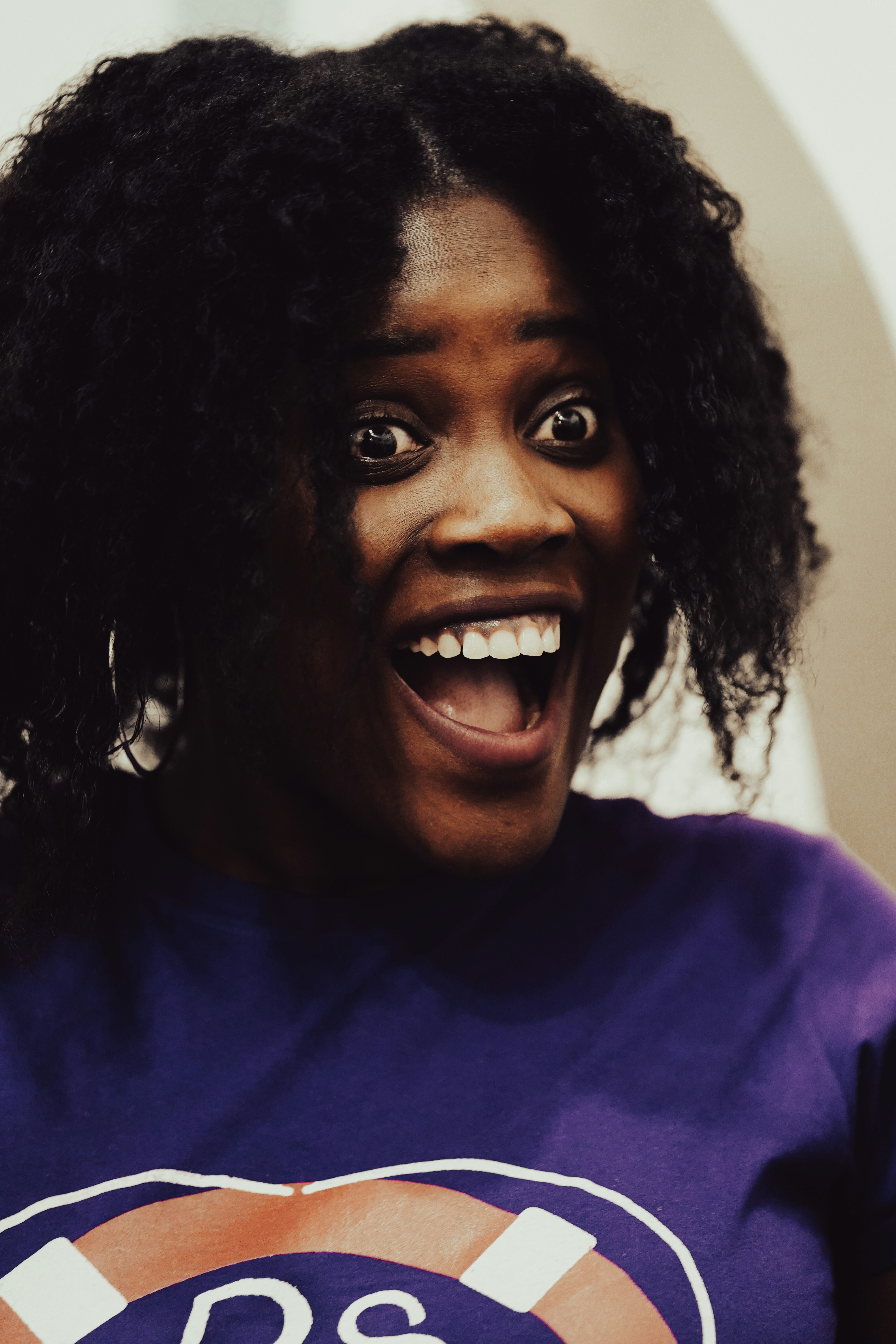 Suprised Face Photos | Télécharger des images gratuites sur Unsplash