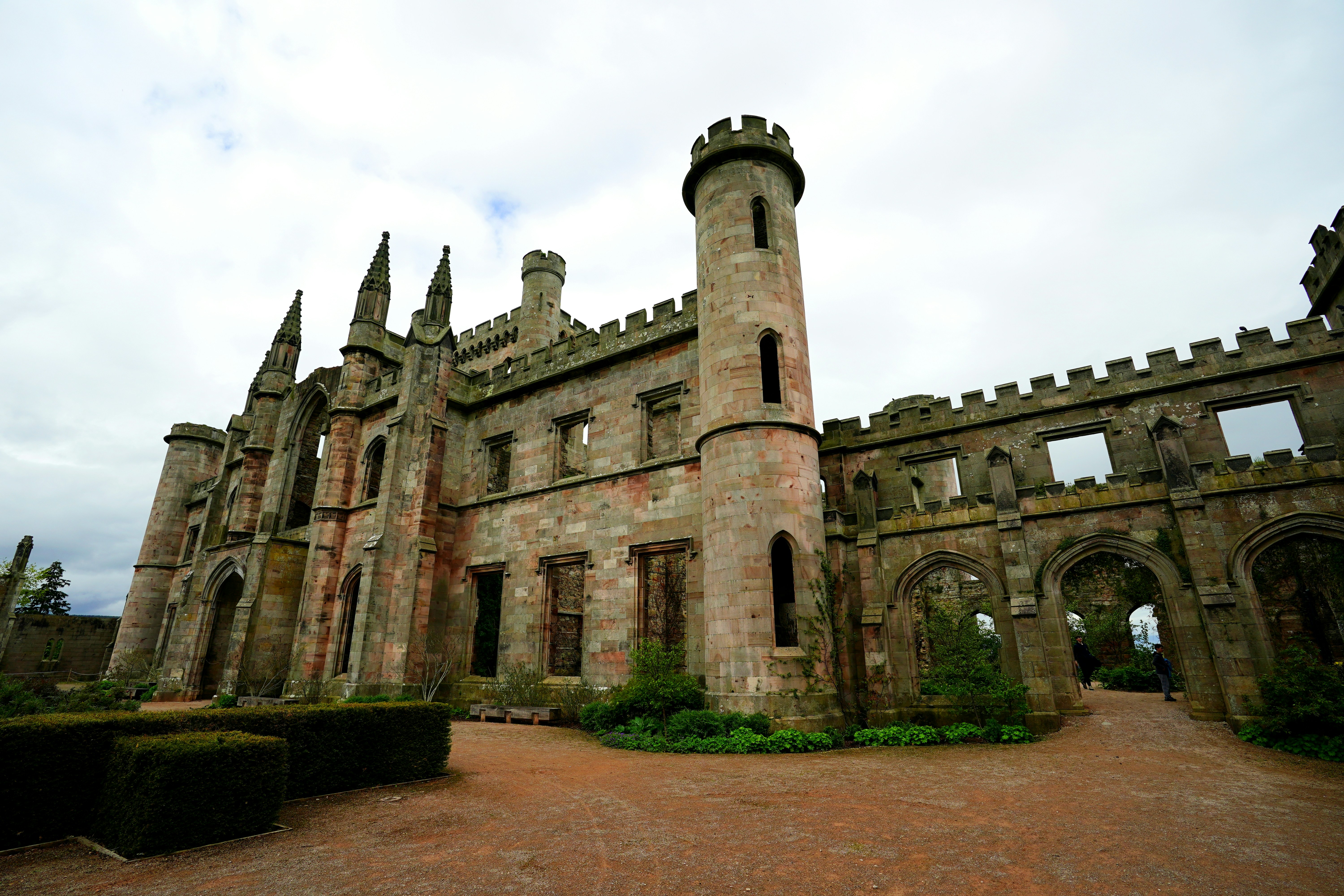 A large stone building photo – Free Building Image on Unsplash