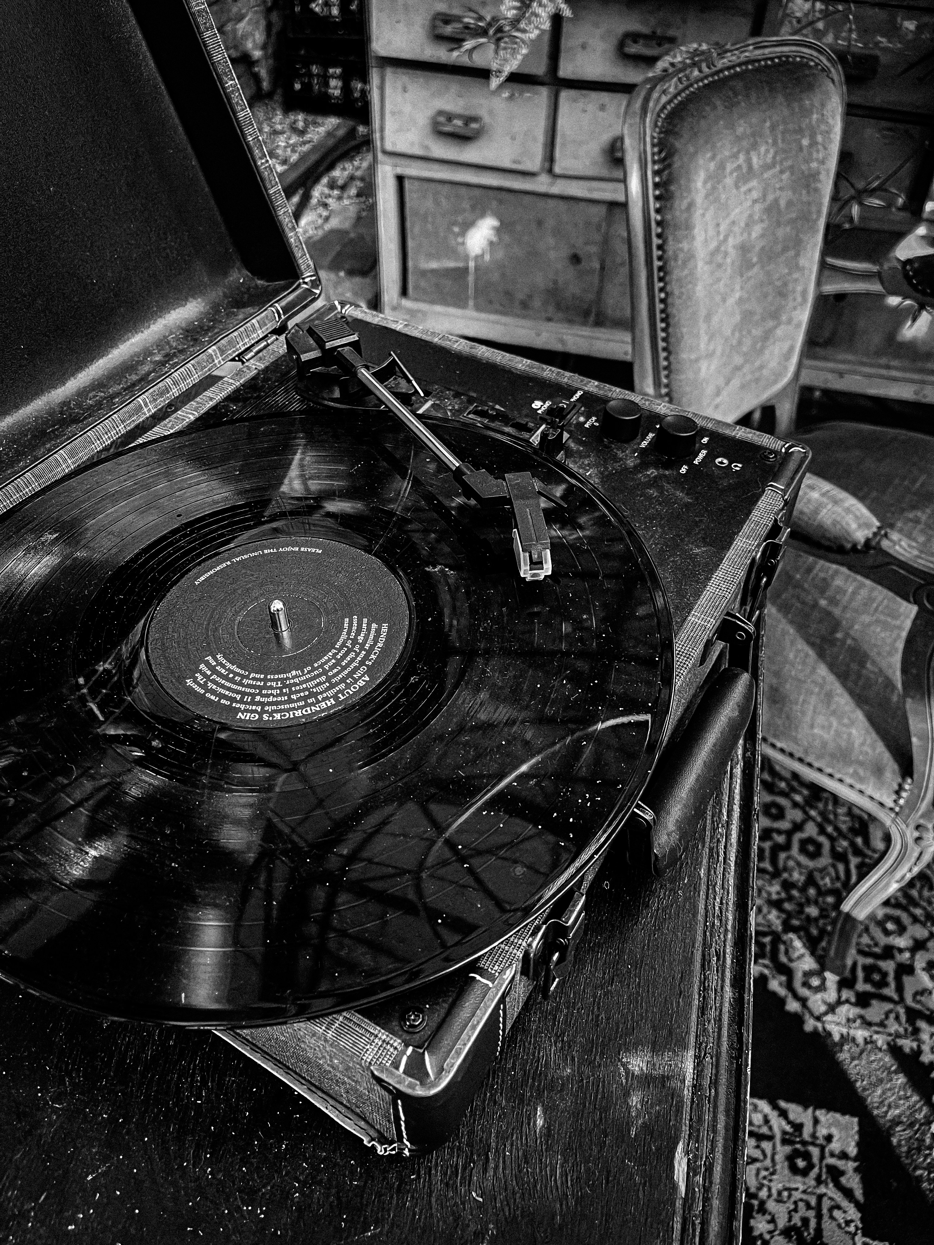 An old vinyl record player