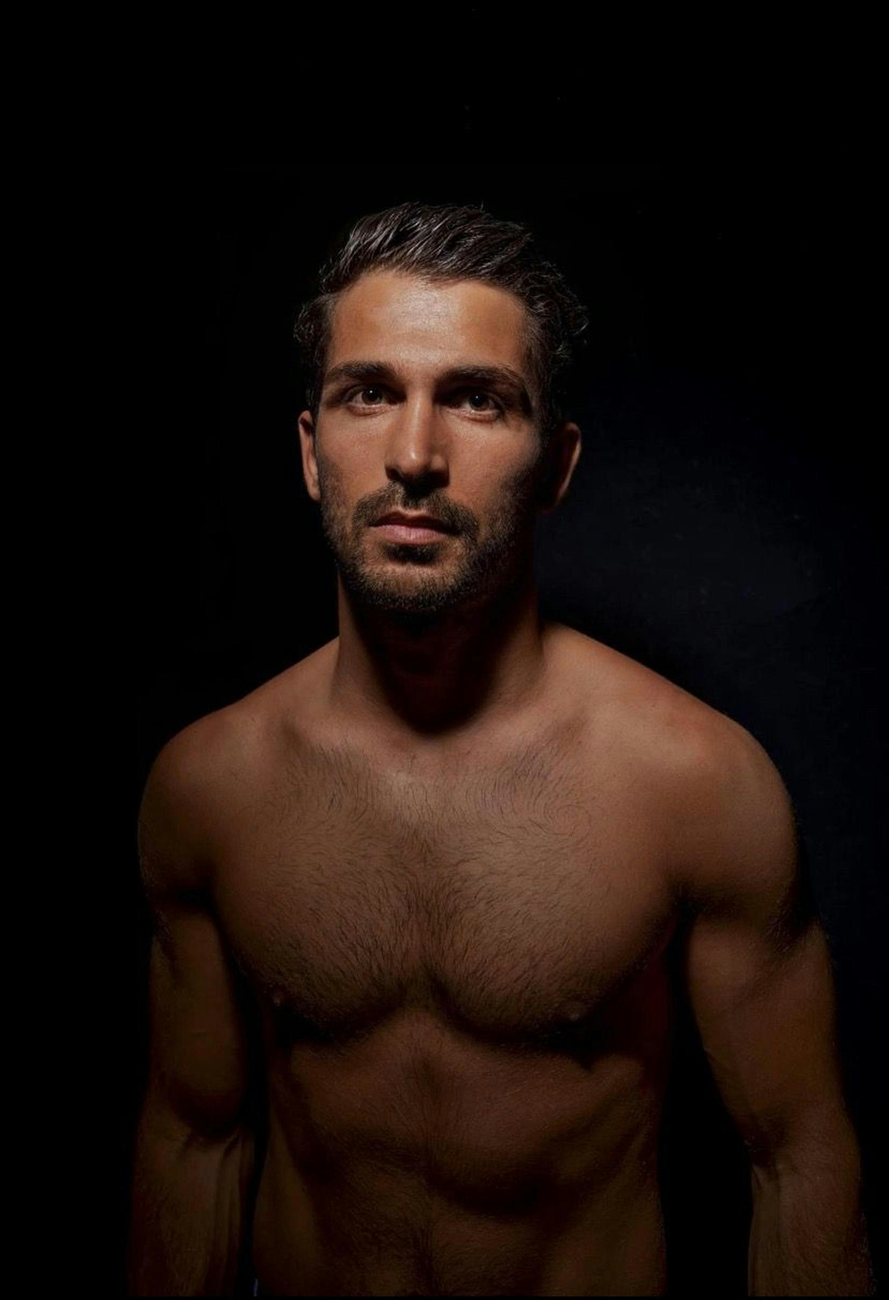 999+ Man Body Pictures | Download Free Images on Unsplash