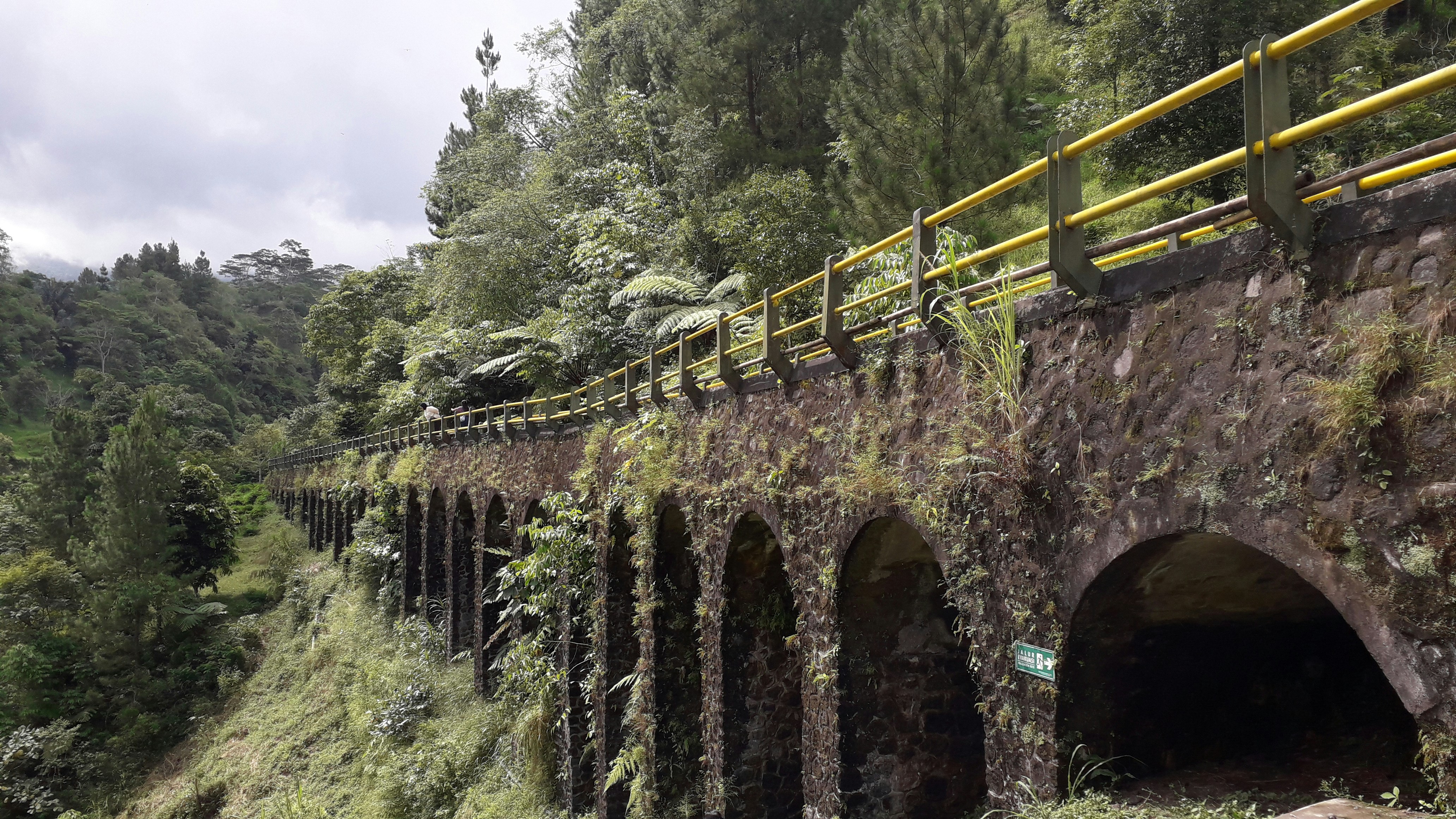 Dozer Kuning Photos | Télécharger des images gratuites sur Unsplash