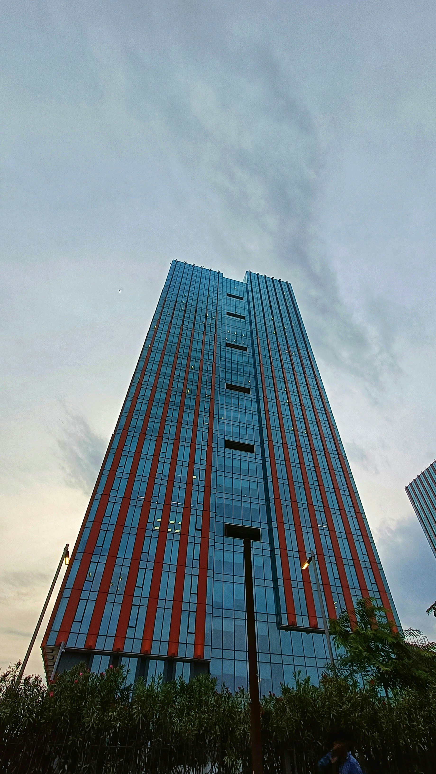 Amazon Office Pictures | Download Free Images on Unsplash