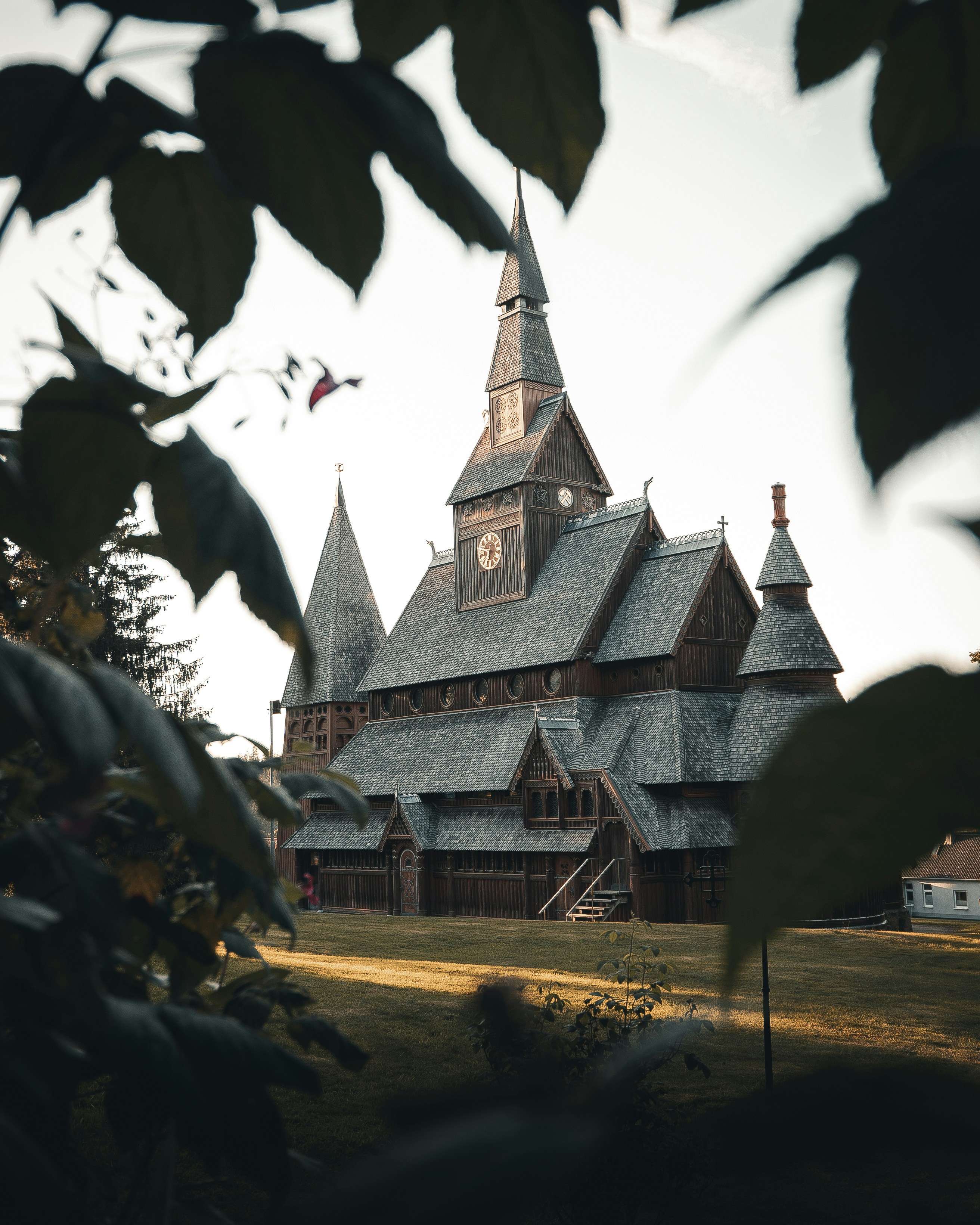 The church is a copy of the medieval Borgund Stave Church in Norway. It was erected during the sudden rise in Hahnenklee's popularity as a spa town and major tourist destination, with adaptions to fulfil its role as a parish church.