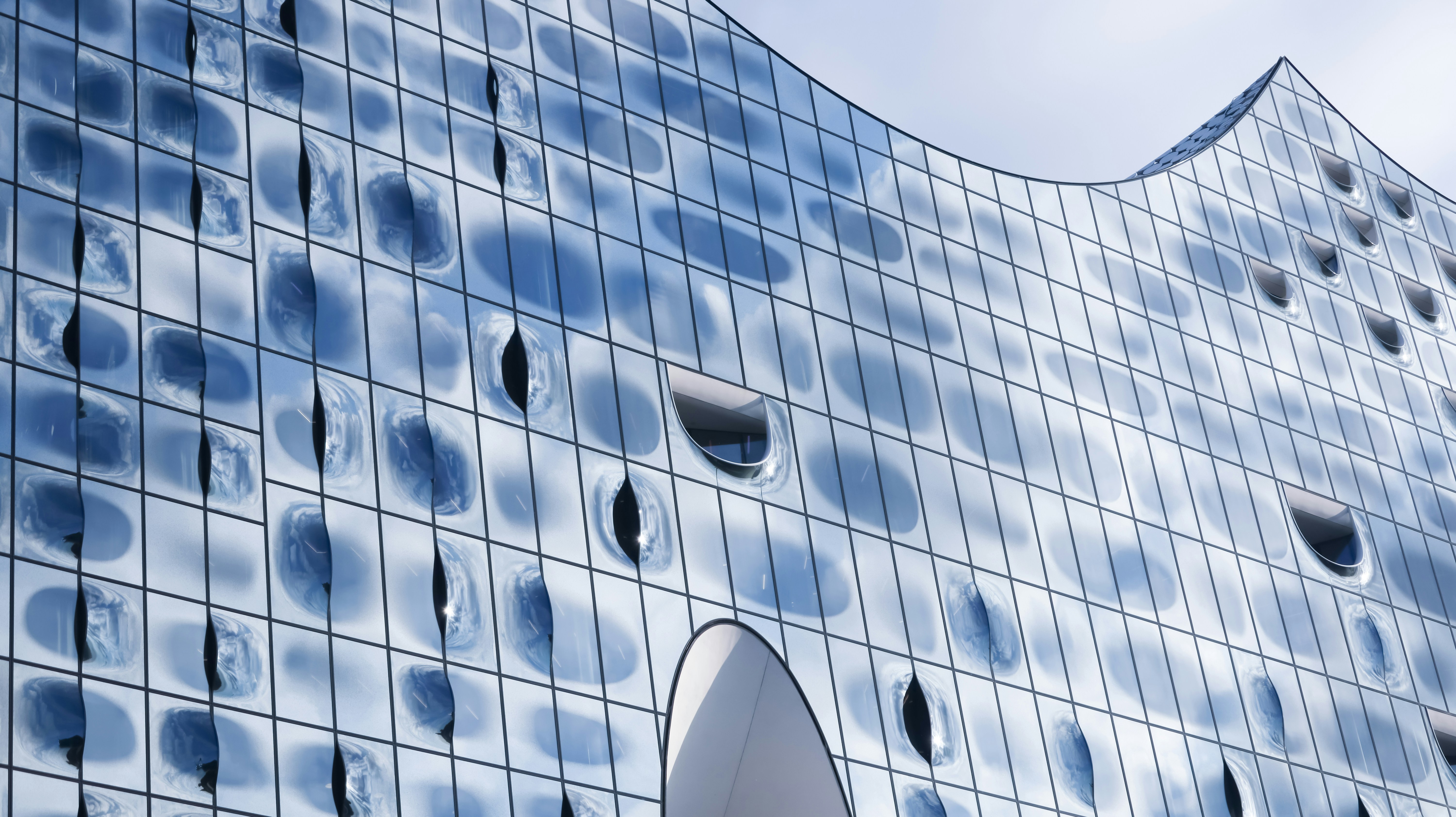 a building with many windows