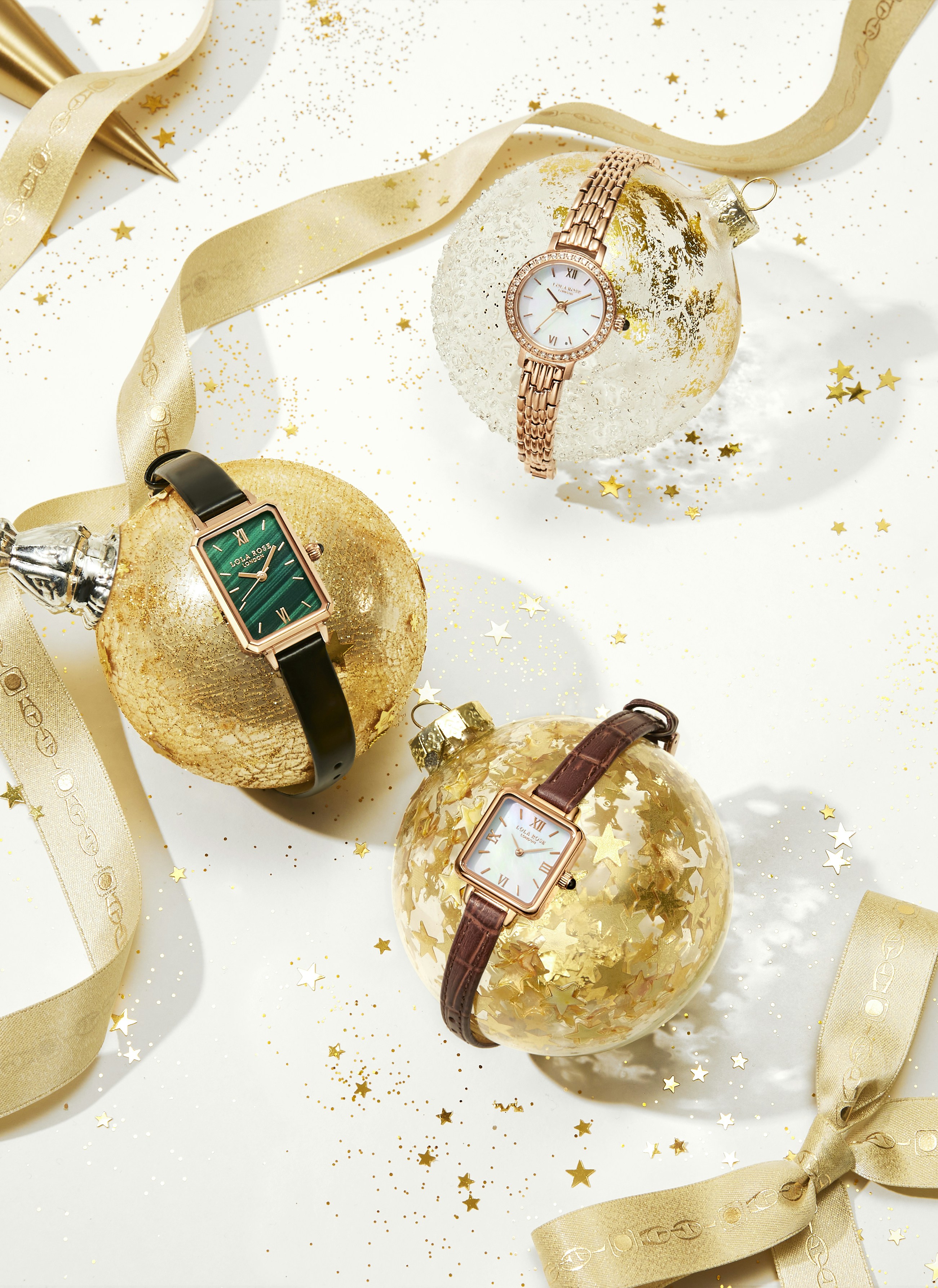 A group of watches on a table photo – Free Women watch Image on Unsplash