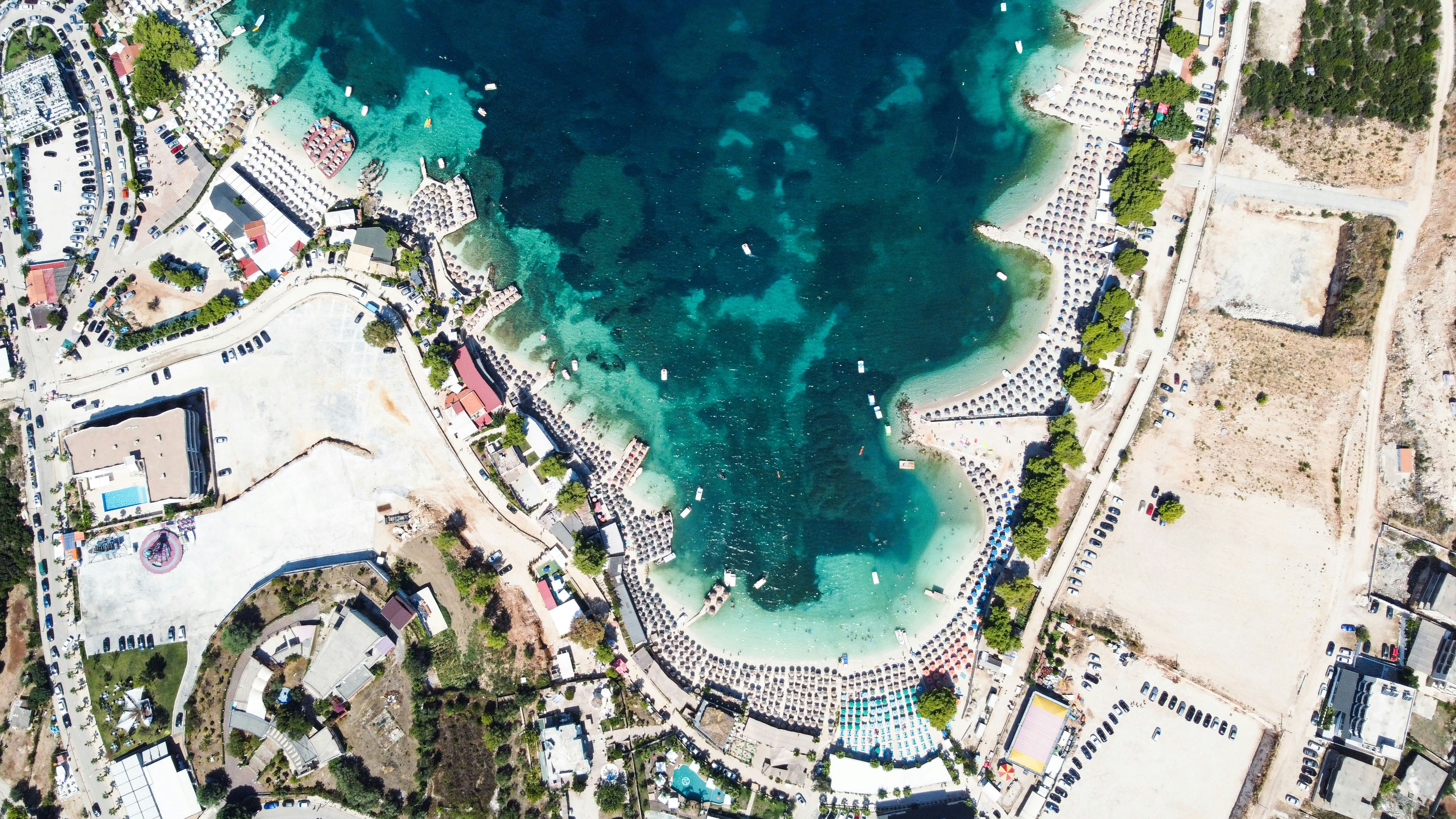 Map photo – Free Nature Image on Unsplash