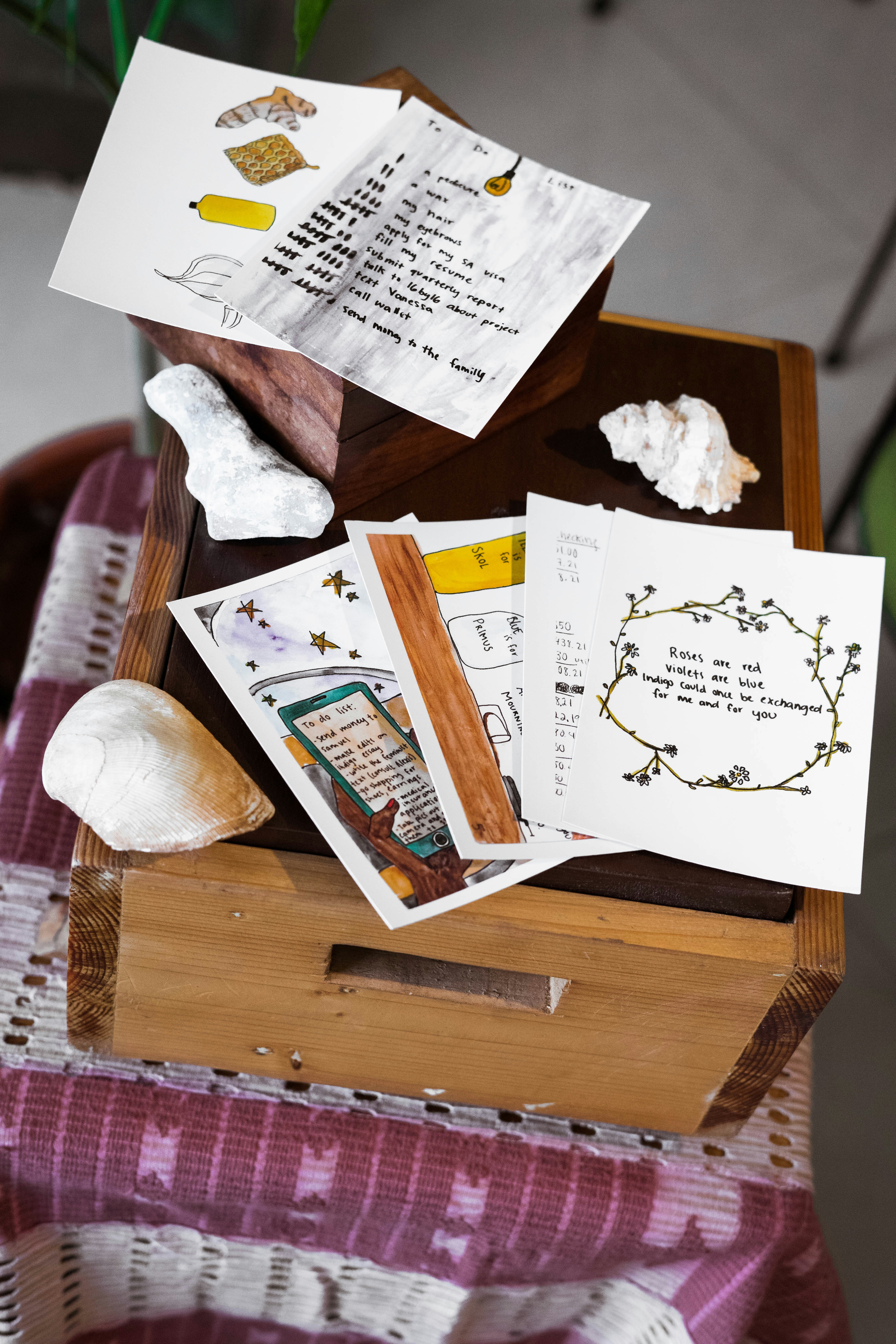 A stack of flyers on a table photo – Free Text Image on Unsplash