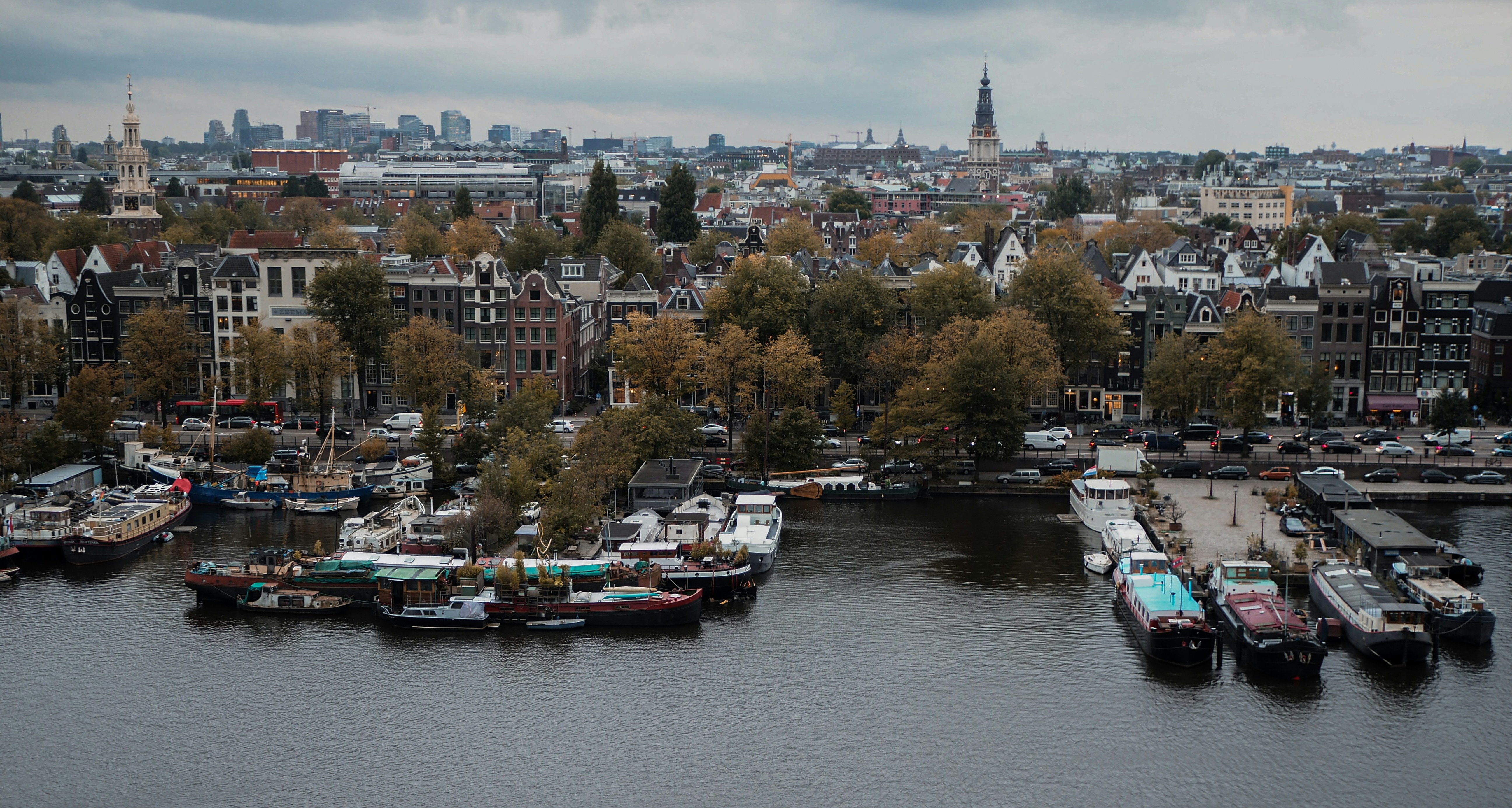 Harbor Panorama: Boats Rest Along a Historic Dutch Waterfront