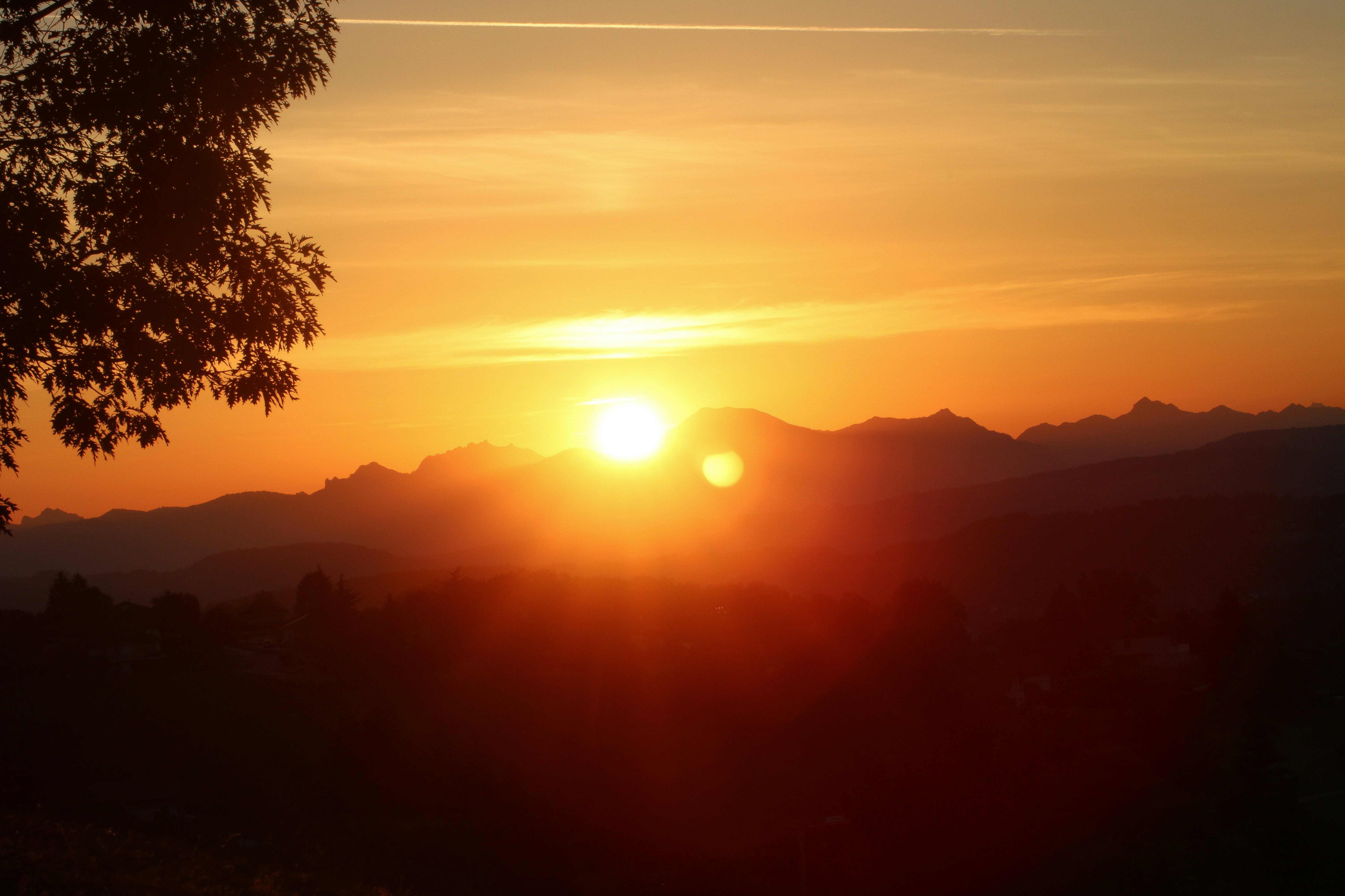 Golden Horizon: Sunset Over a Silent Range