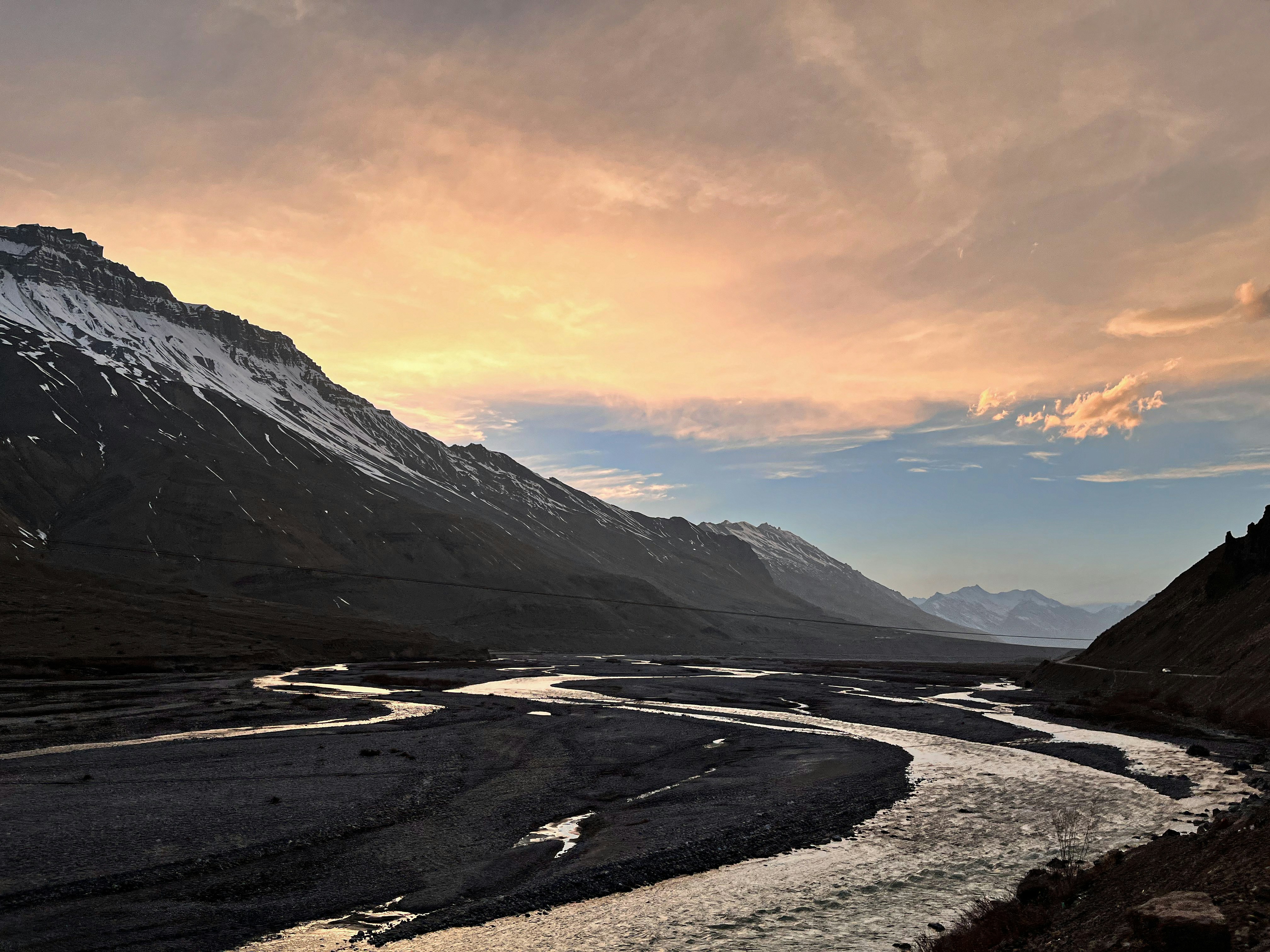 Kaza Pictures | Download Free Images on Unsplash