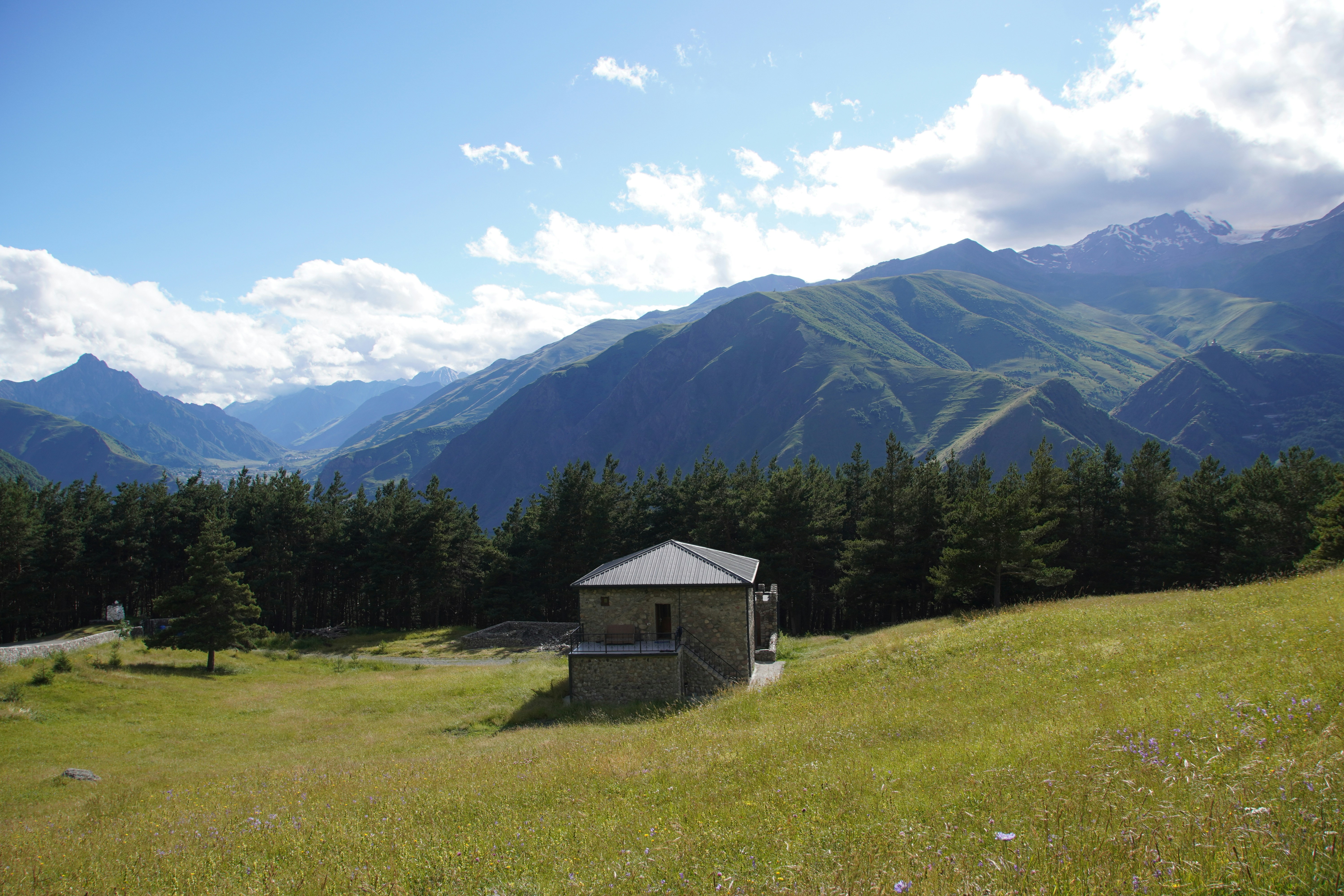 Little building on the mountain top of Katzbegi