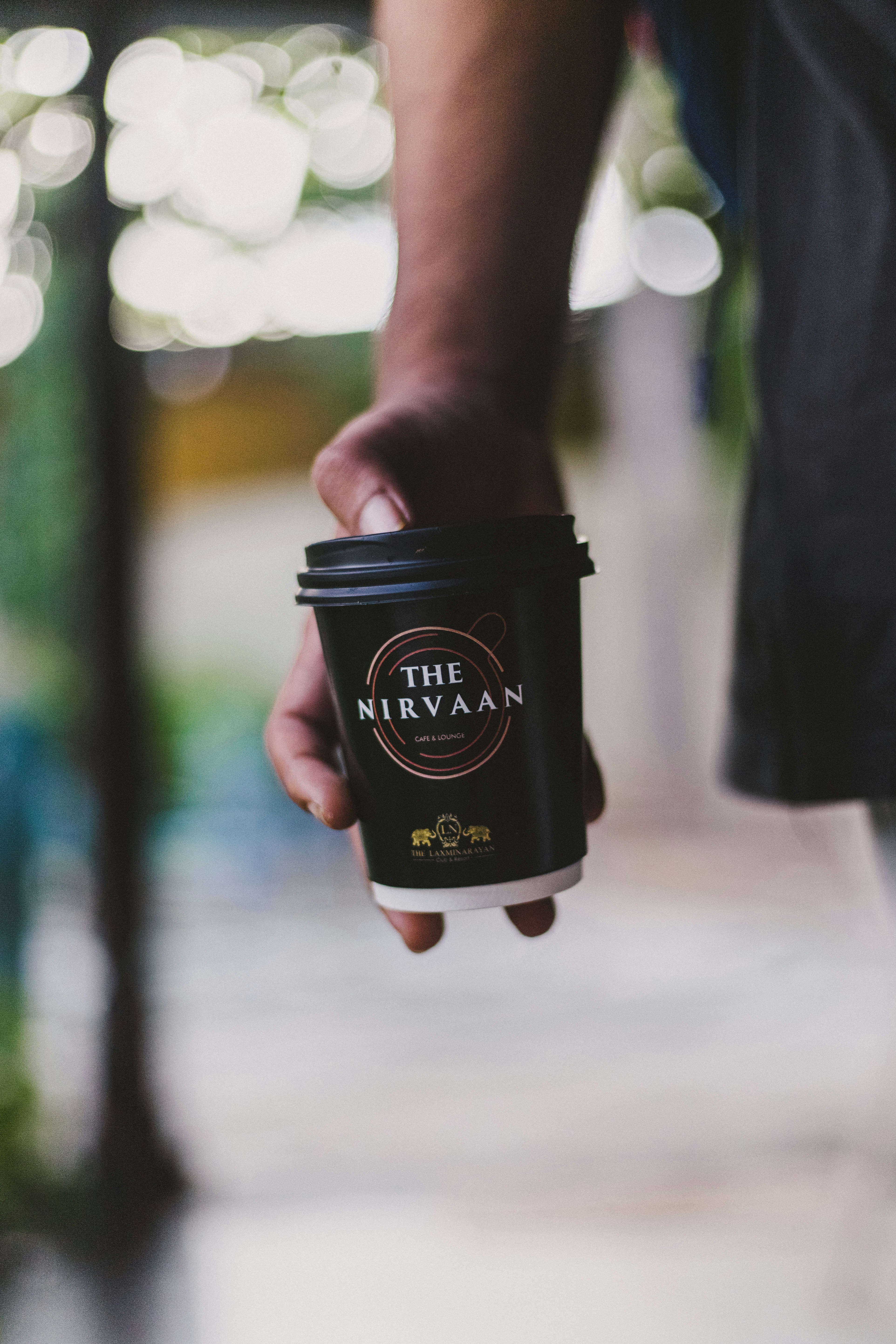 Caffeinated Gesture: A Barista Window into a Handheld Moment
