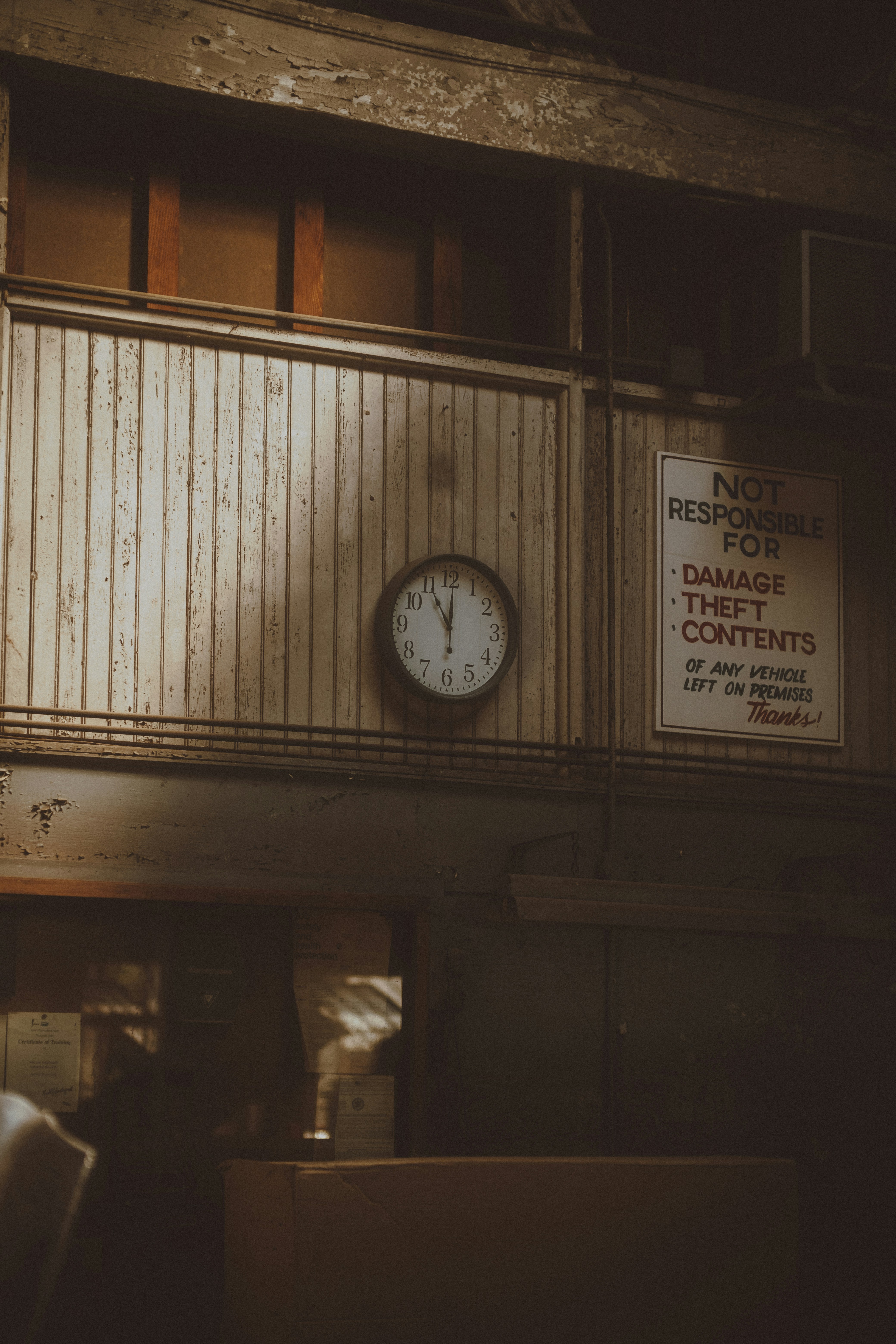 A clock on a wall photo – Free Usa Image on Unsplash