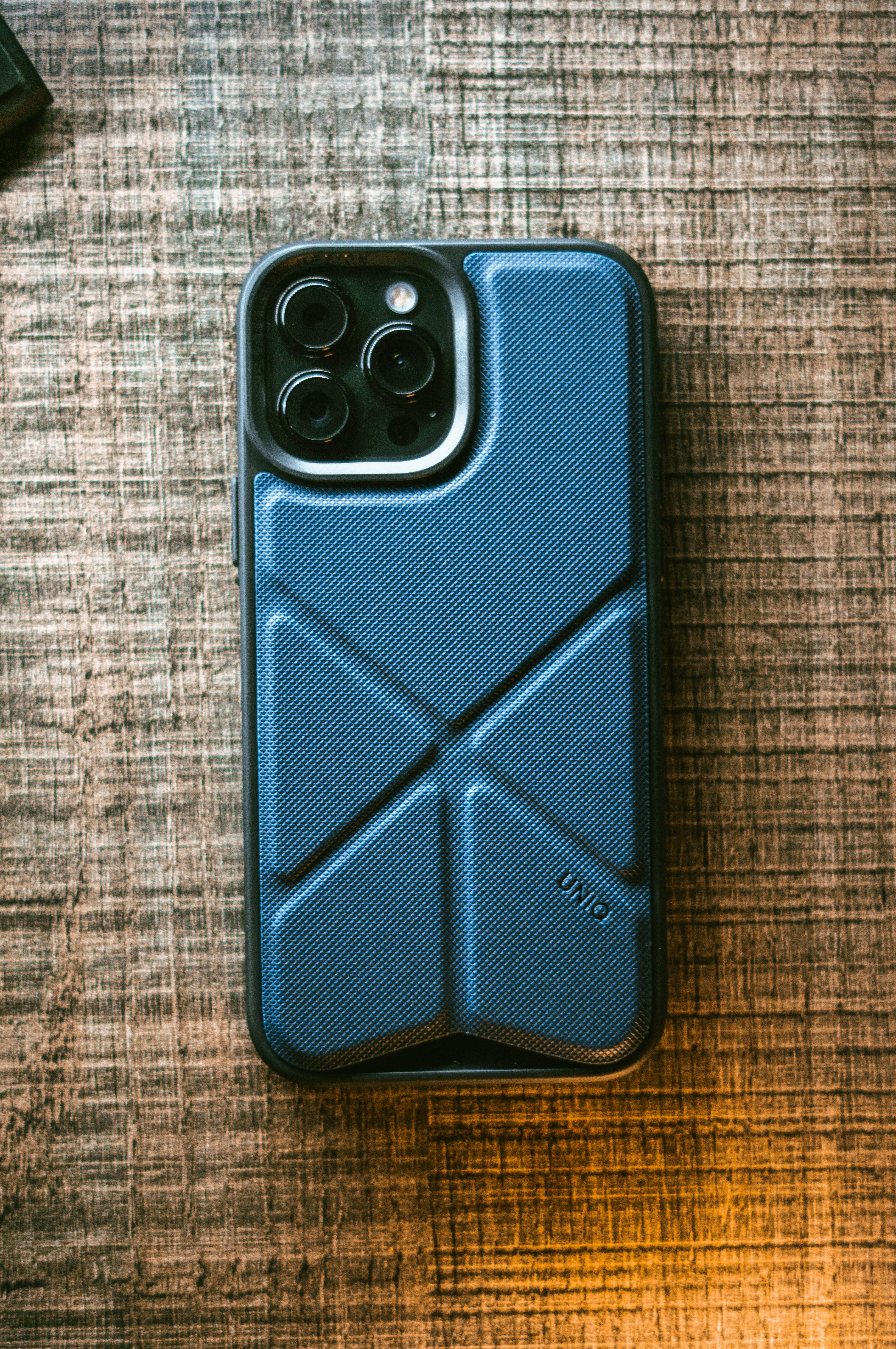 A black rectangular device photo – Free Iphone Image on Unsplash