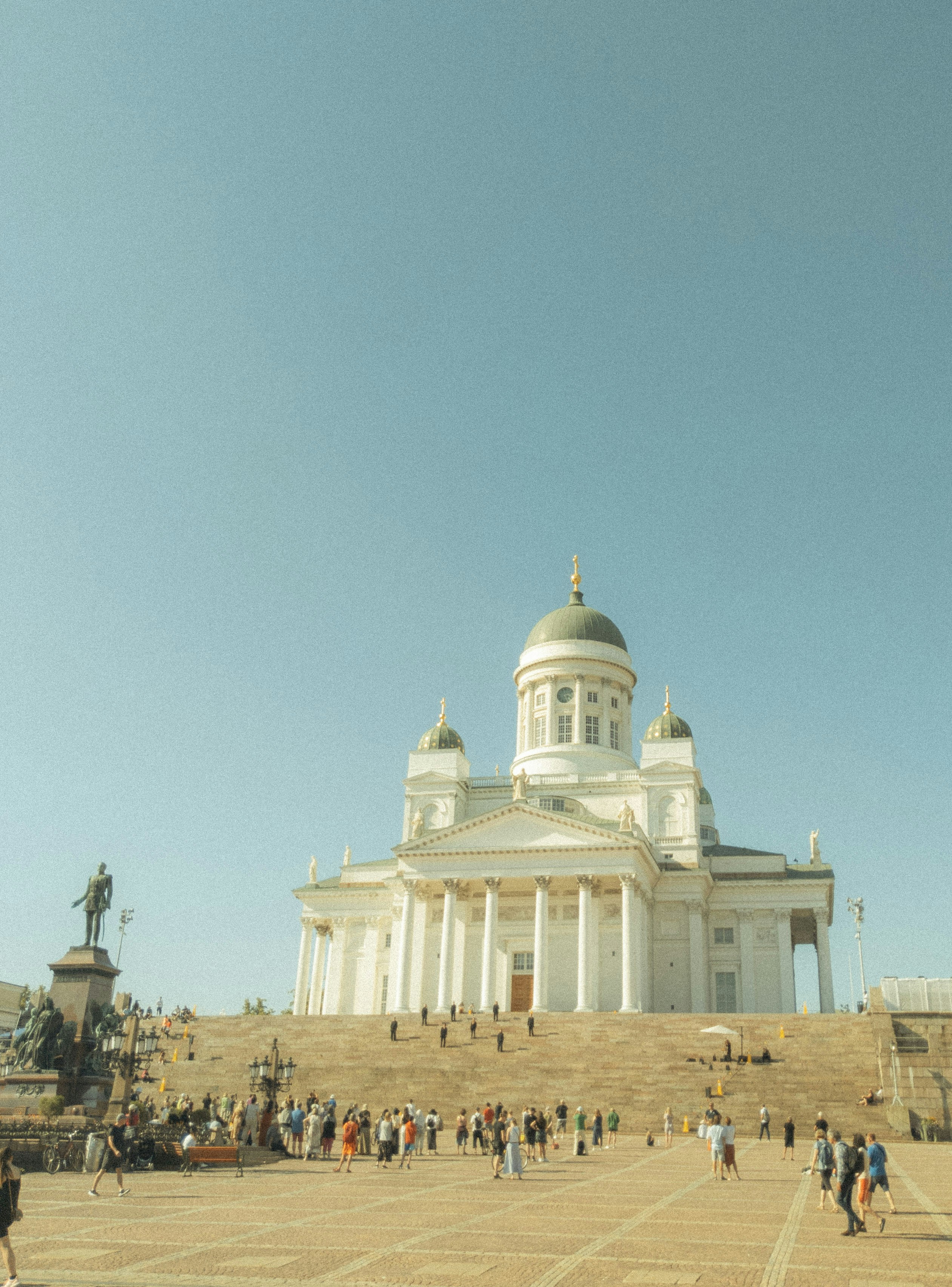 Dome and Steps: A Cathedral Crowned by Sky