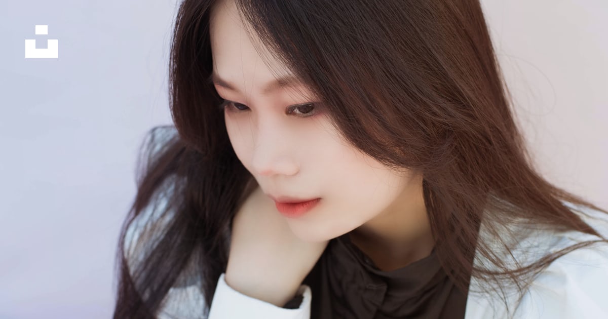 긴 머리를 가진 사람 사진 Unsplash의 무료 소녀× 하녀× 코스프레 소녀× 이미지