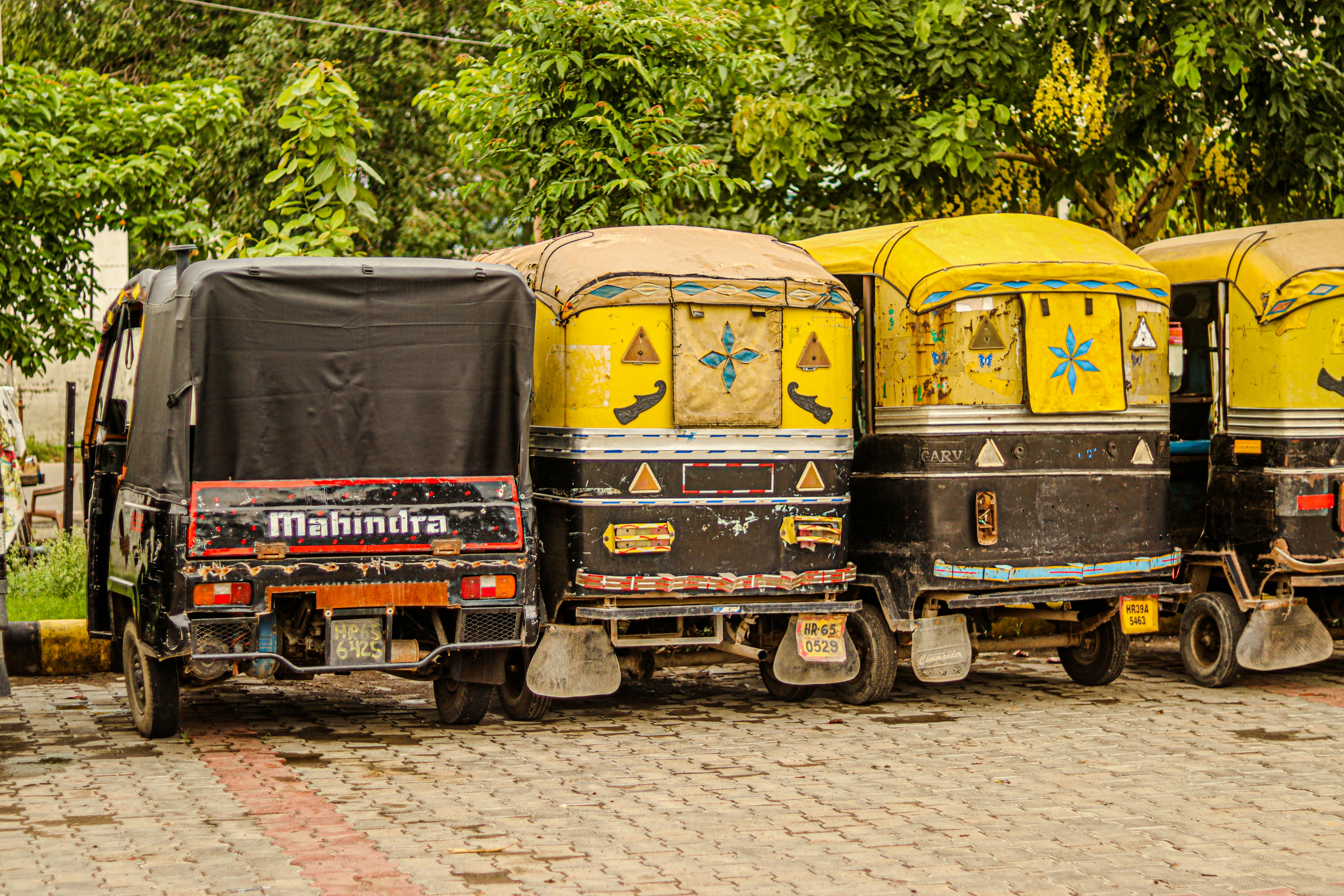 A group of trucks parked photo – Free Vehicle Image on Unsplash
