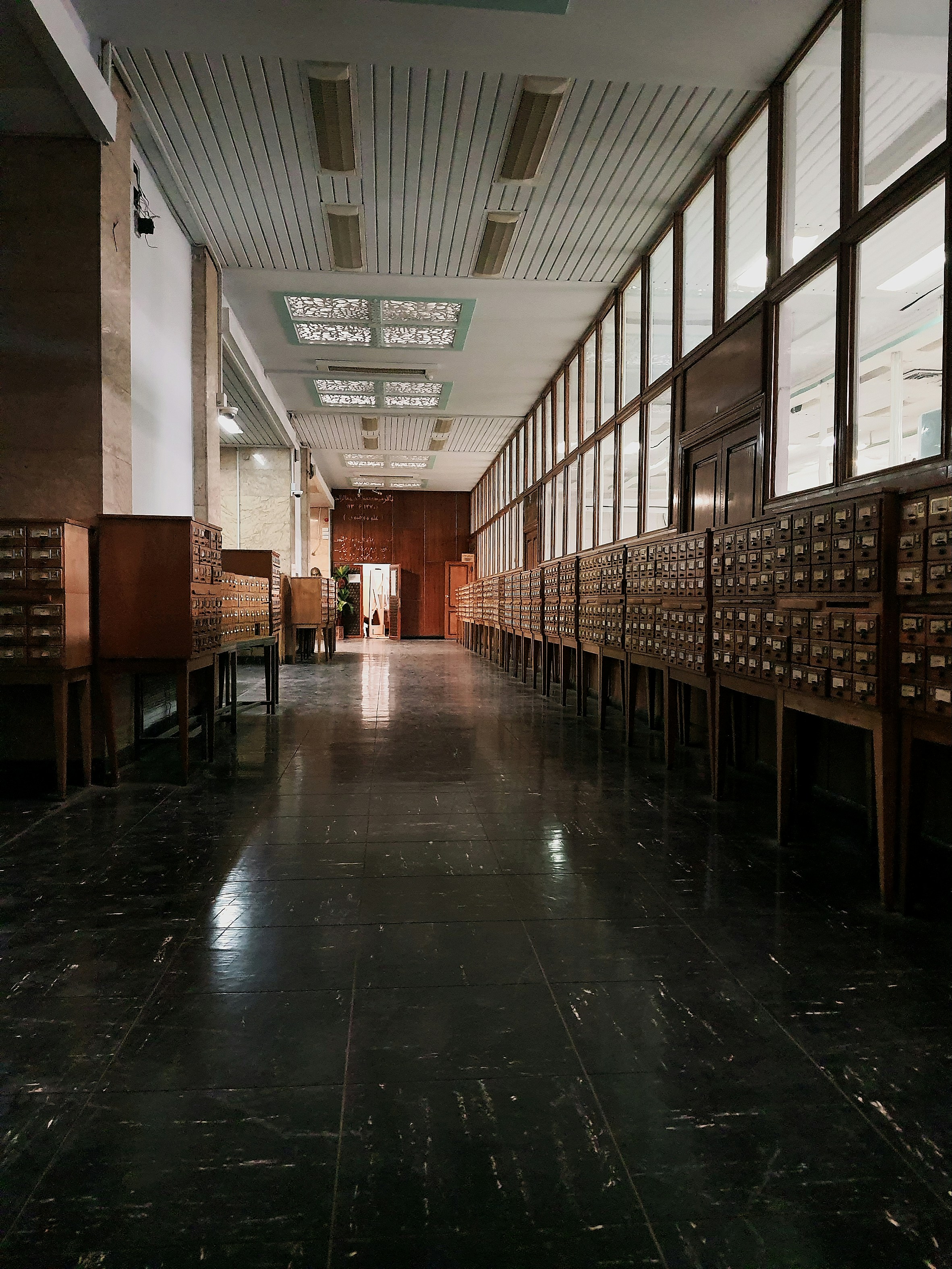A large empty library photo – Free University of tehran Image on Unsplash