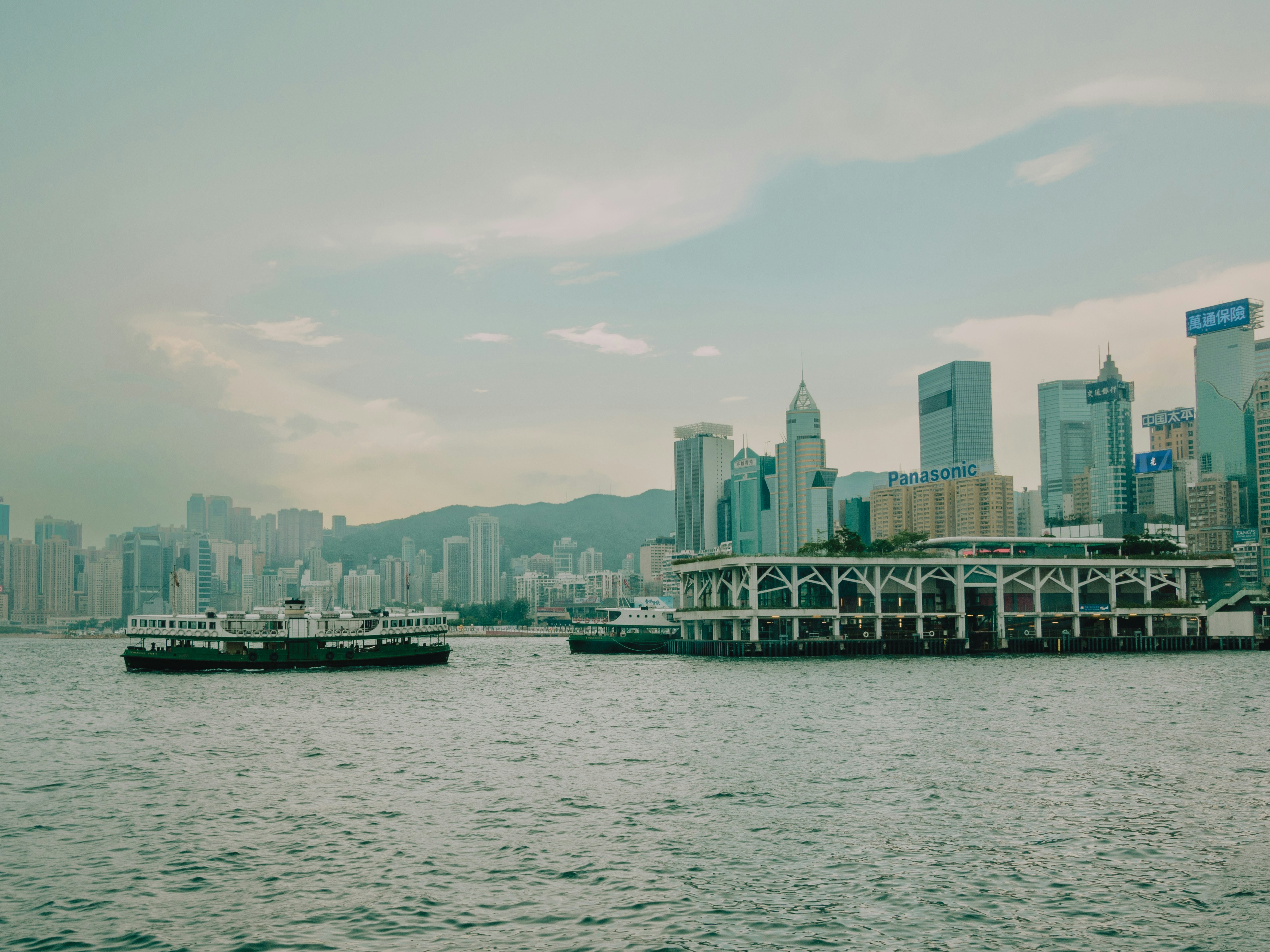 Victoria Harbour Pulse: Ferries Framing a Glass Skyline