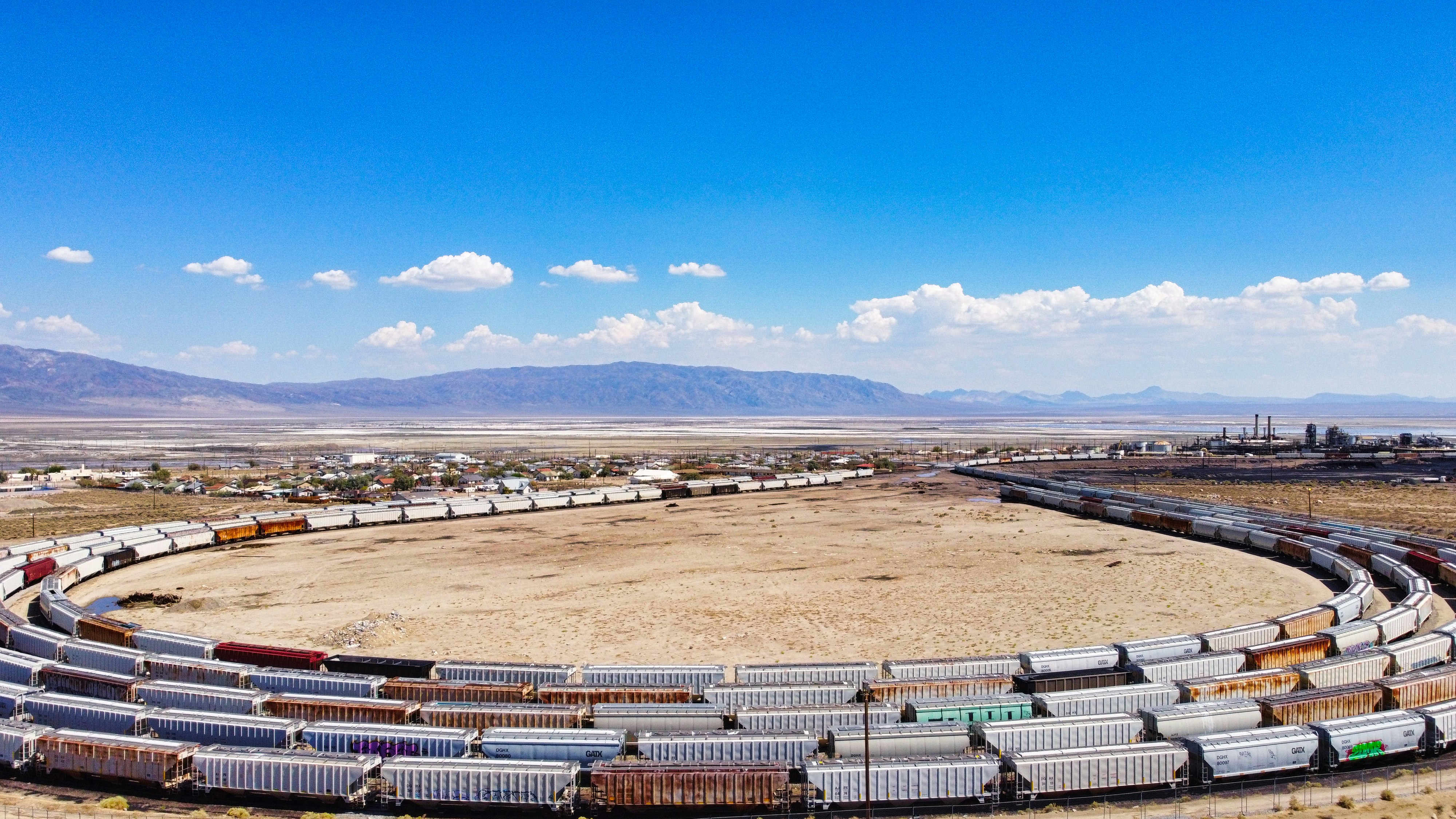 Circling Freight: A Desert Ring of Rails