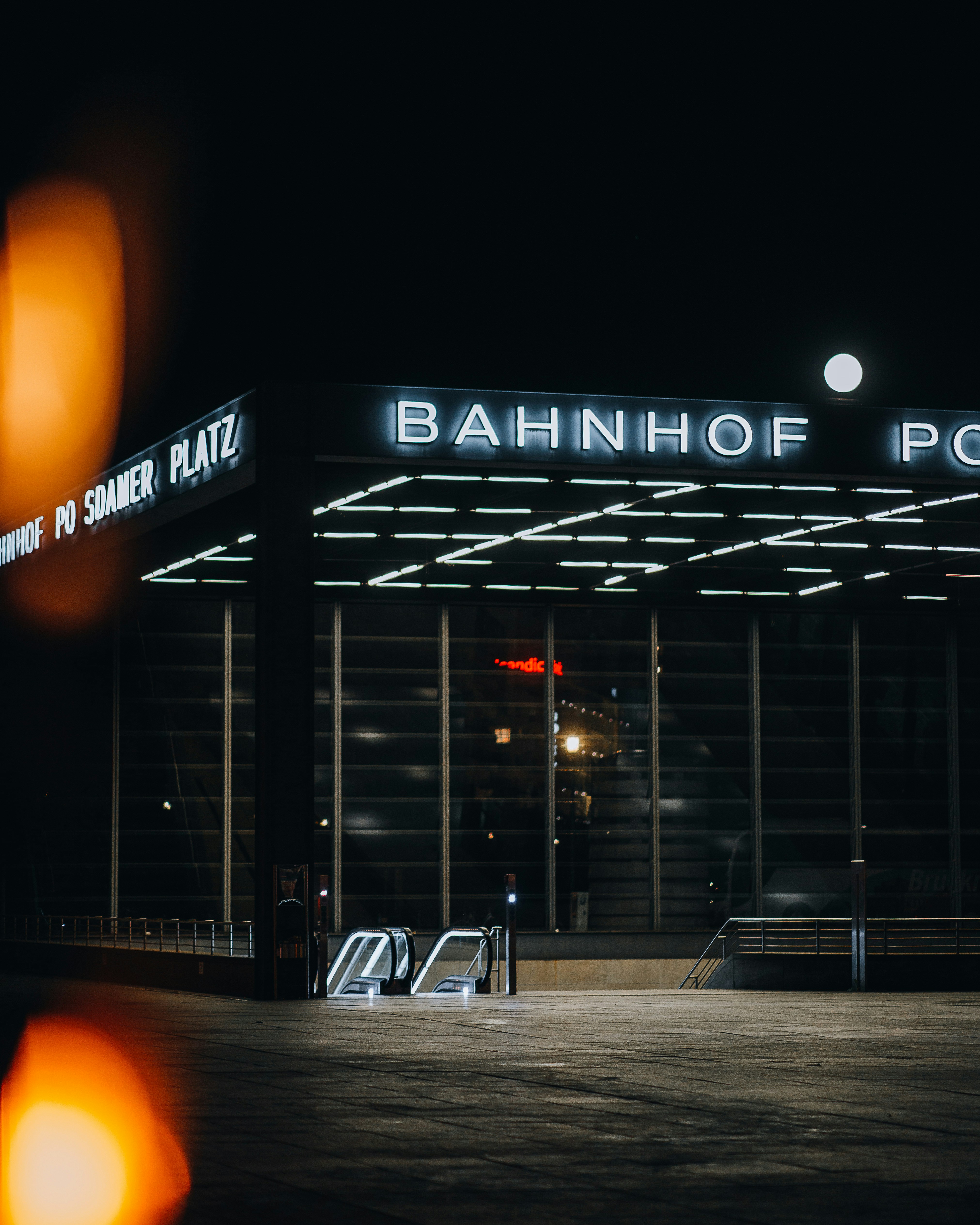 Neon Entrance: Night at the Bahnhof