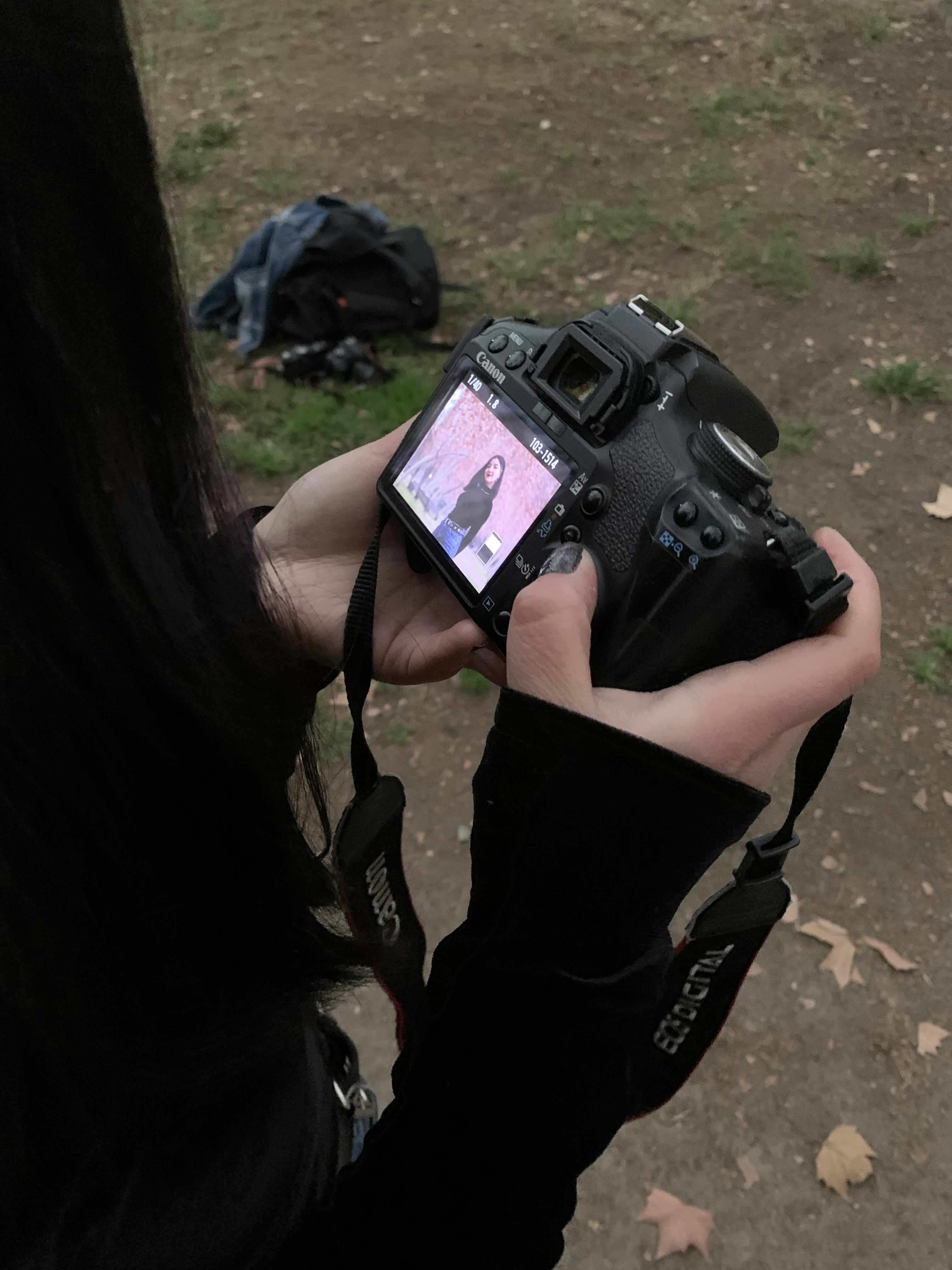 Behind the Viewfinder: A Quiet Park Portrait in Dappled Light