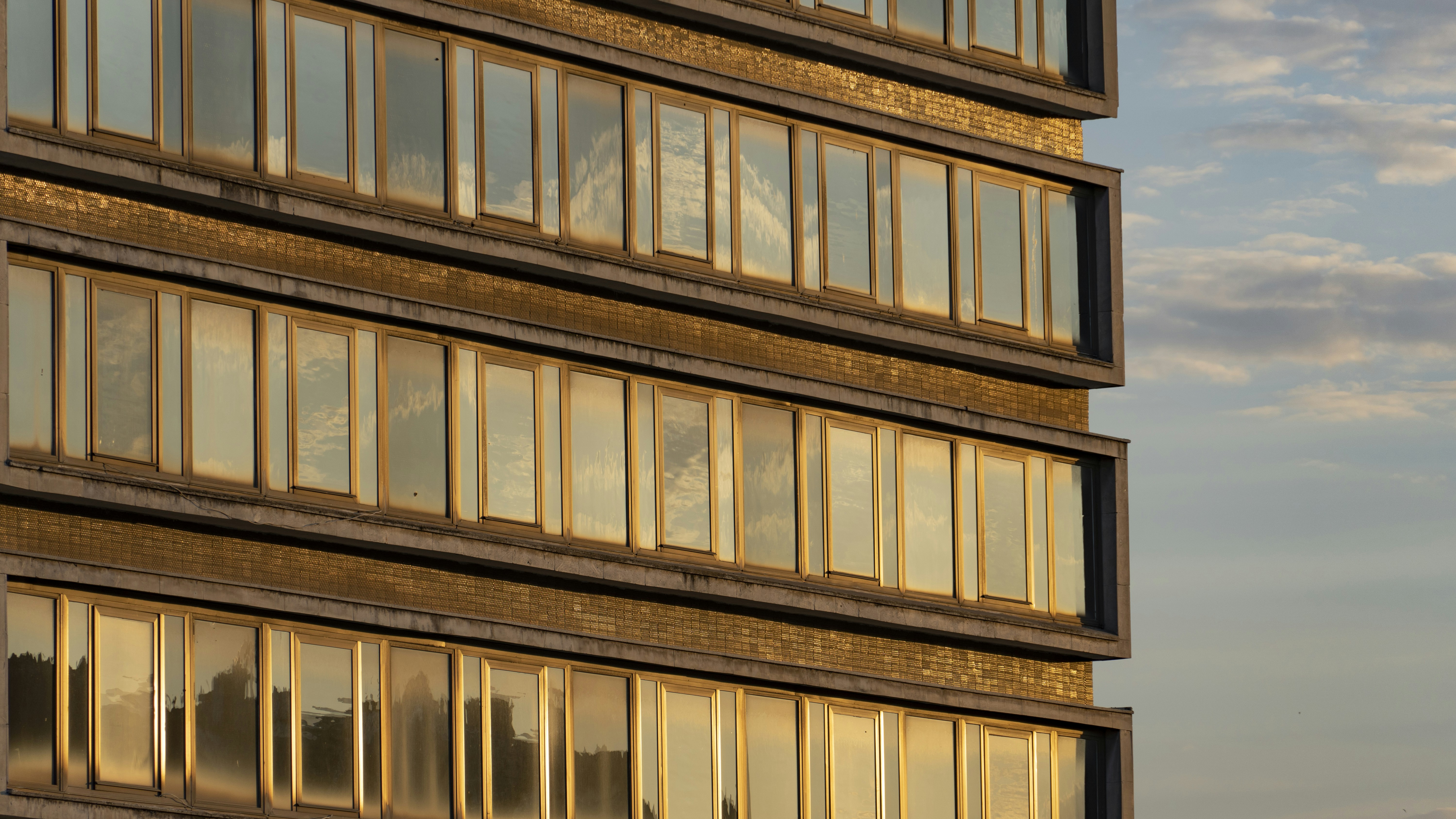 a building with many windows