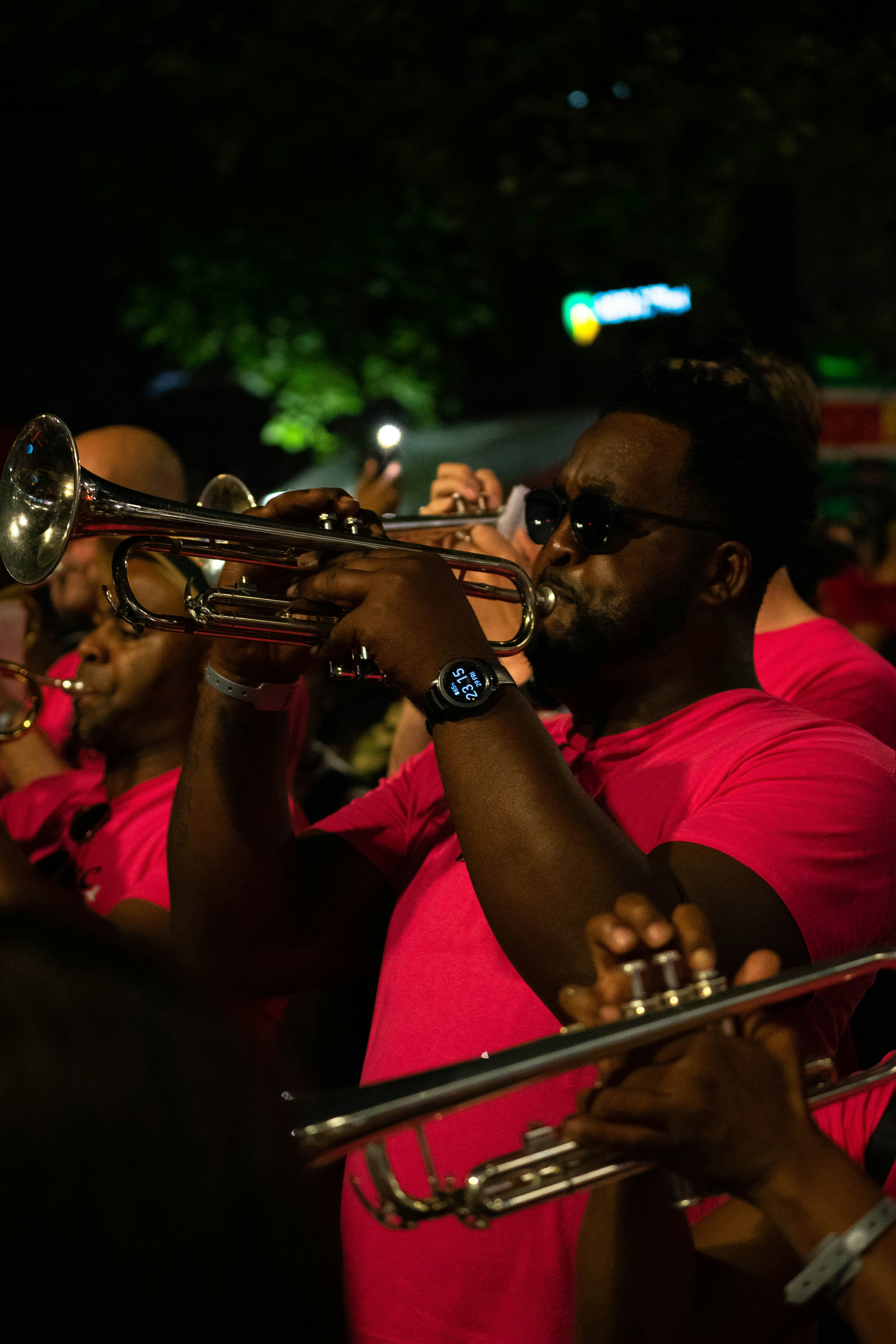 A man playing a trumpet photo – Free Human Image on Unsplash