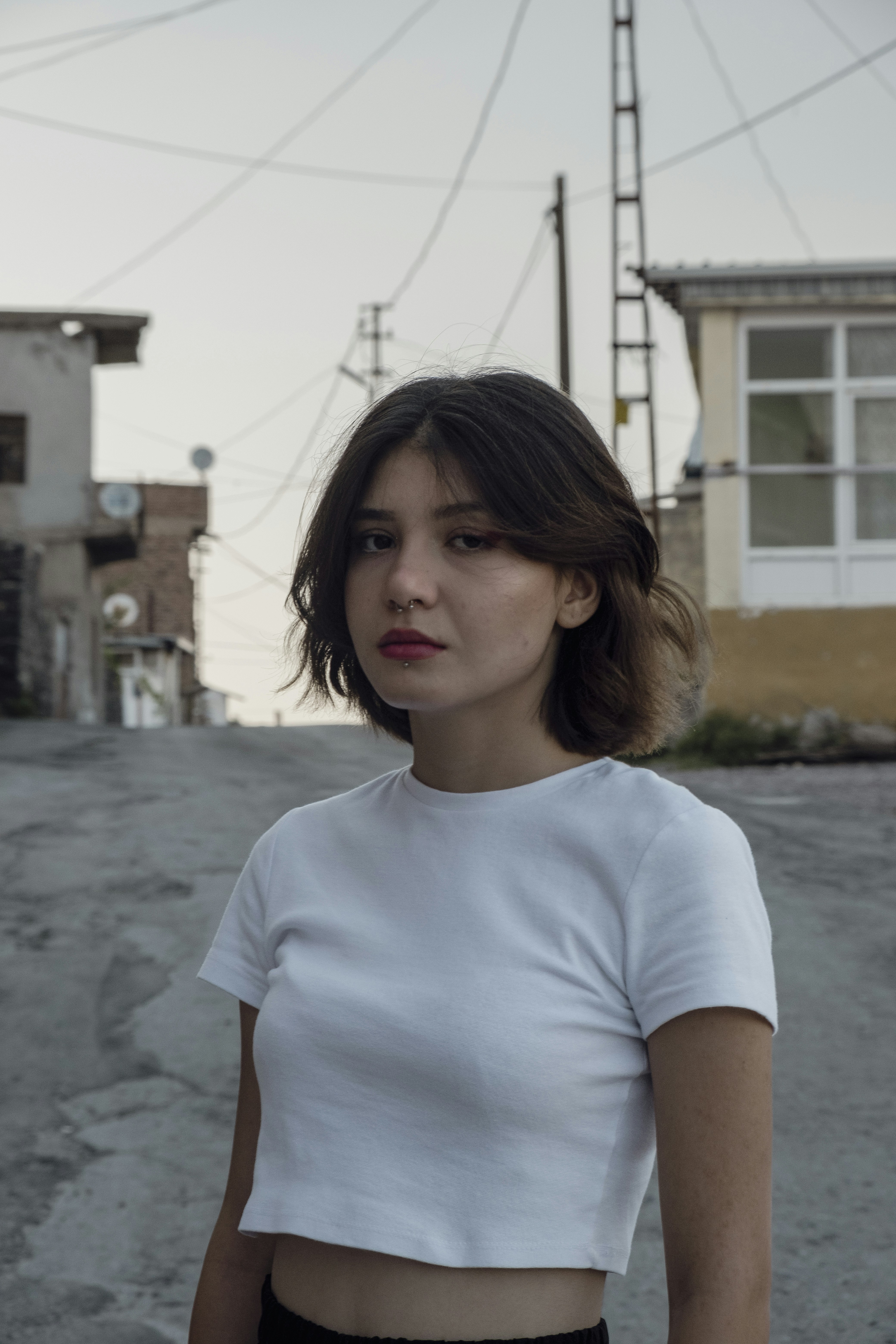 A person standing outside photo – Free Kayseri Image on Unsplash