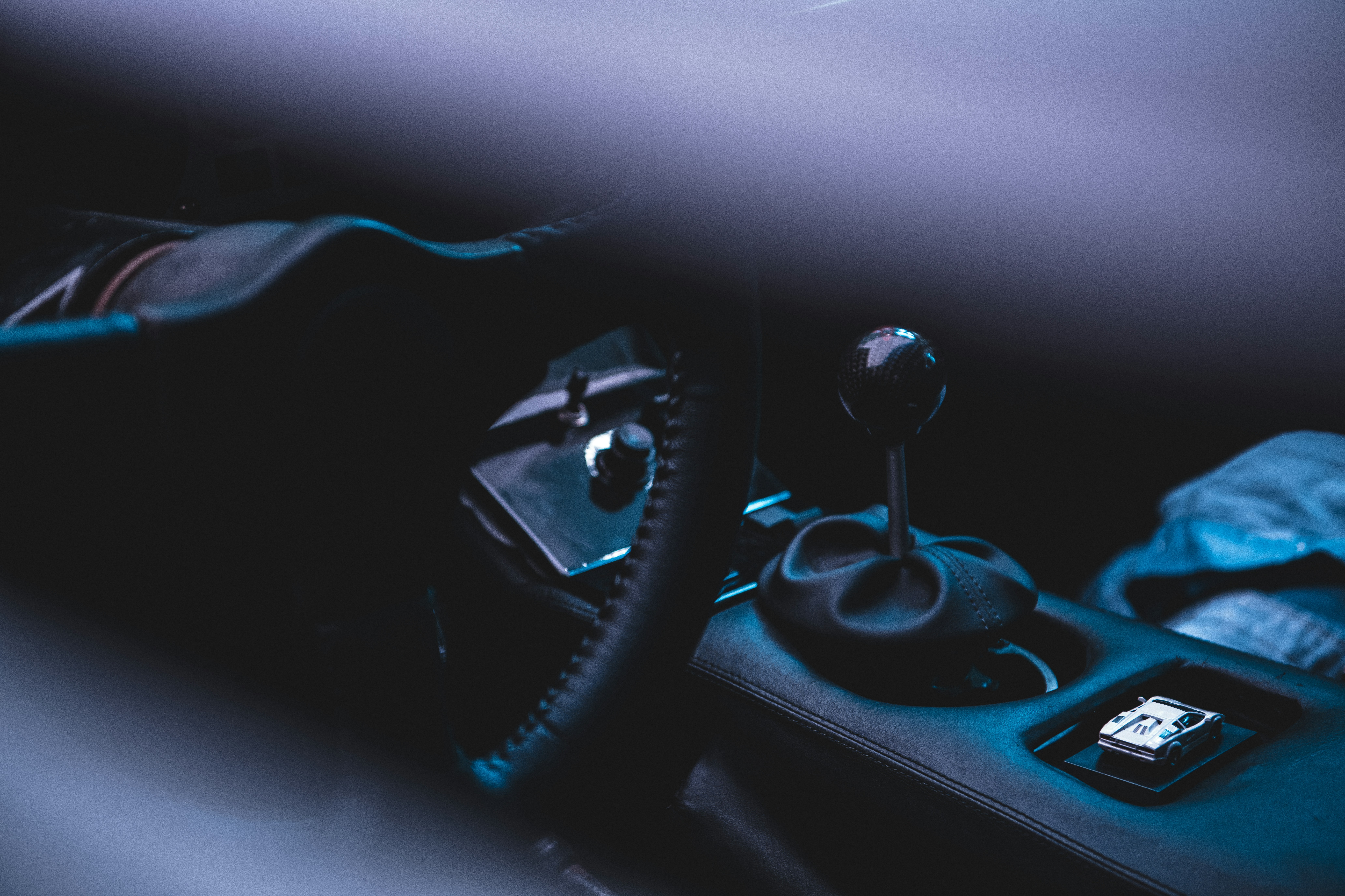 A close-up of a key chain photo – Free Beijing Image on Unsplash