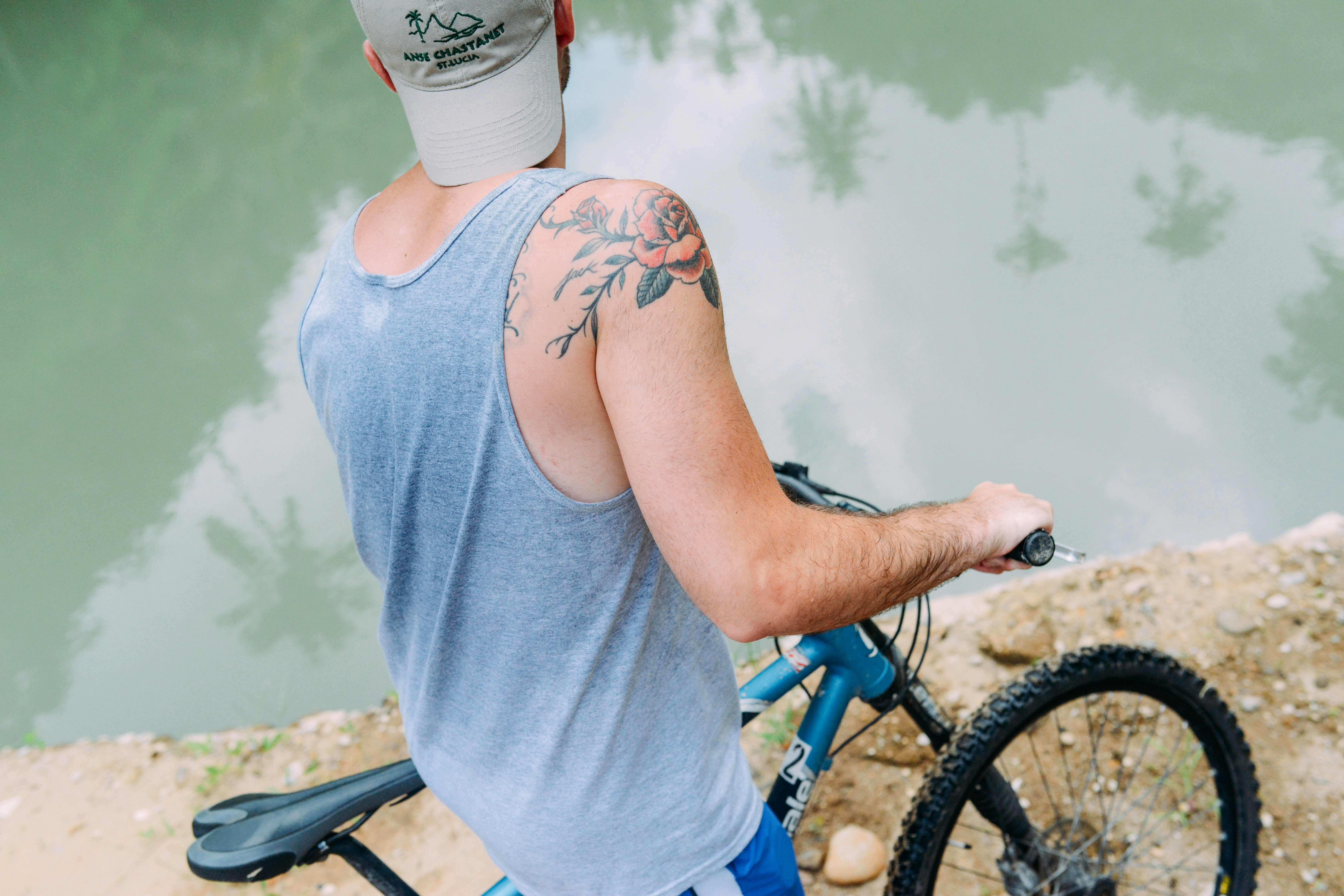 Ink and Wheels by the Quiet Lakeshore