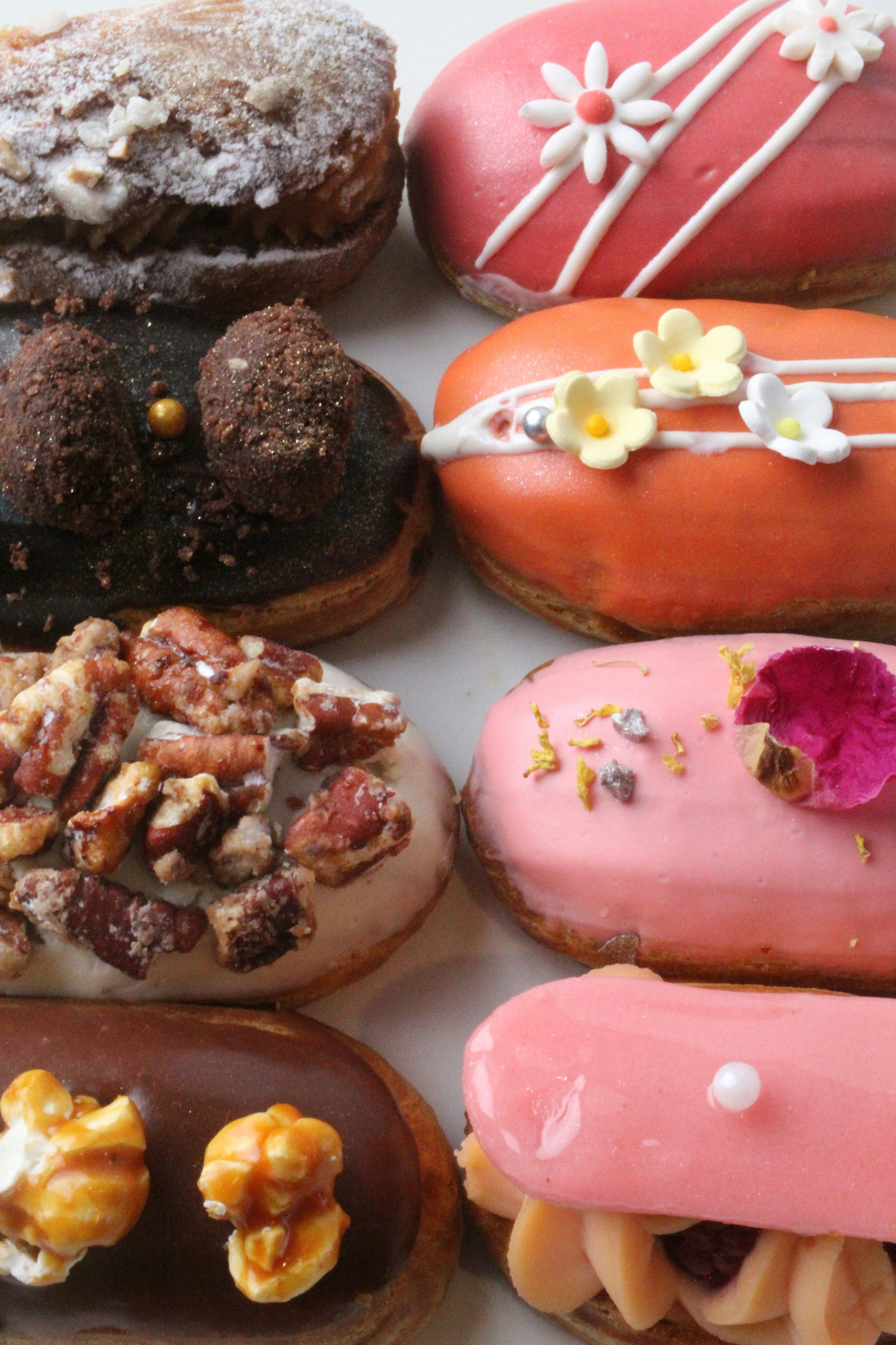 Parisian Lightning: A History of the Eclair
