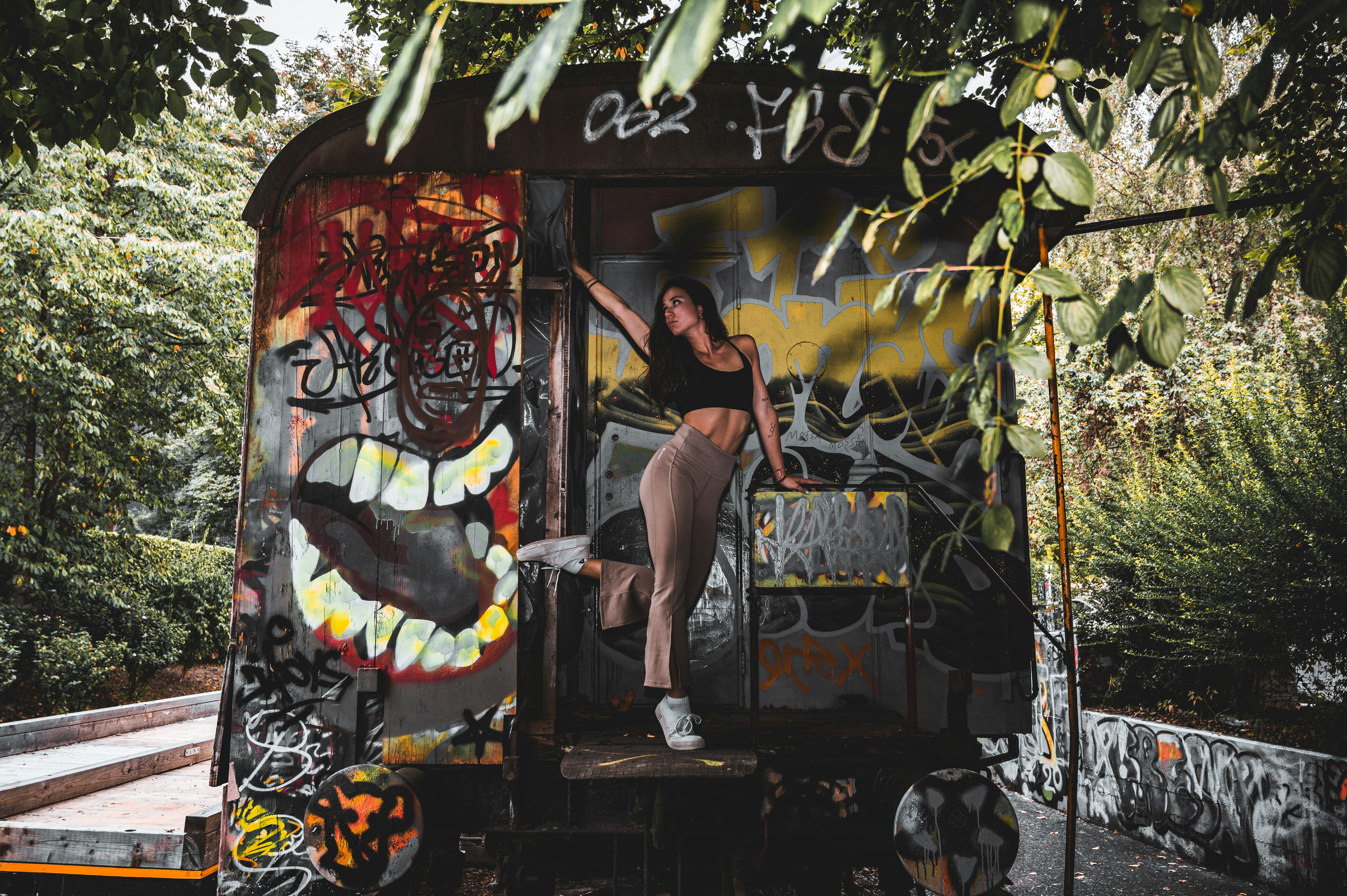 A man sitting on a train photo – Free Human Image on Unsplash