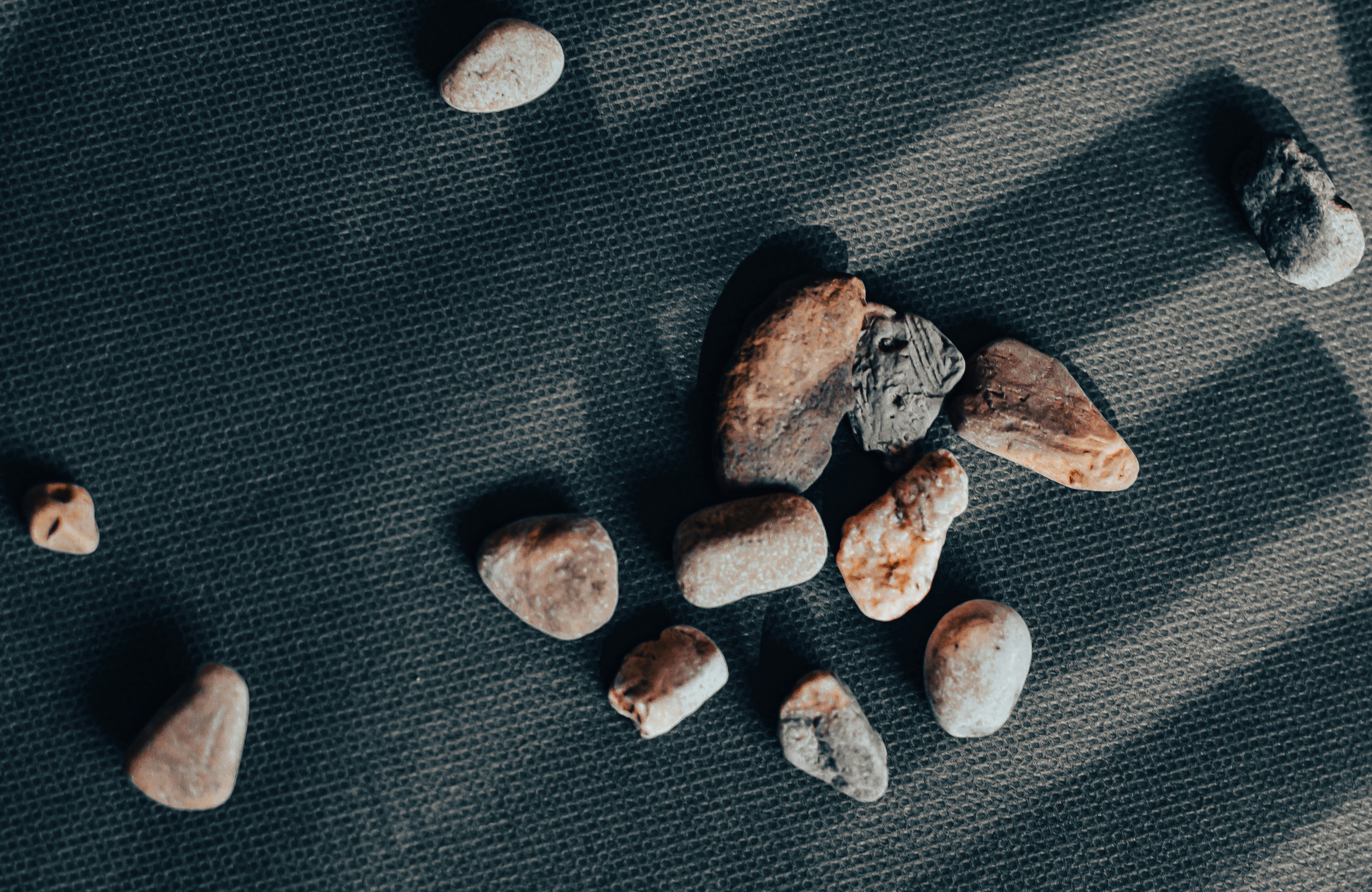 A group of brown rocks photo – Free Pebbles Image on Unsplash