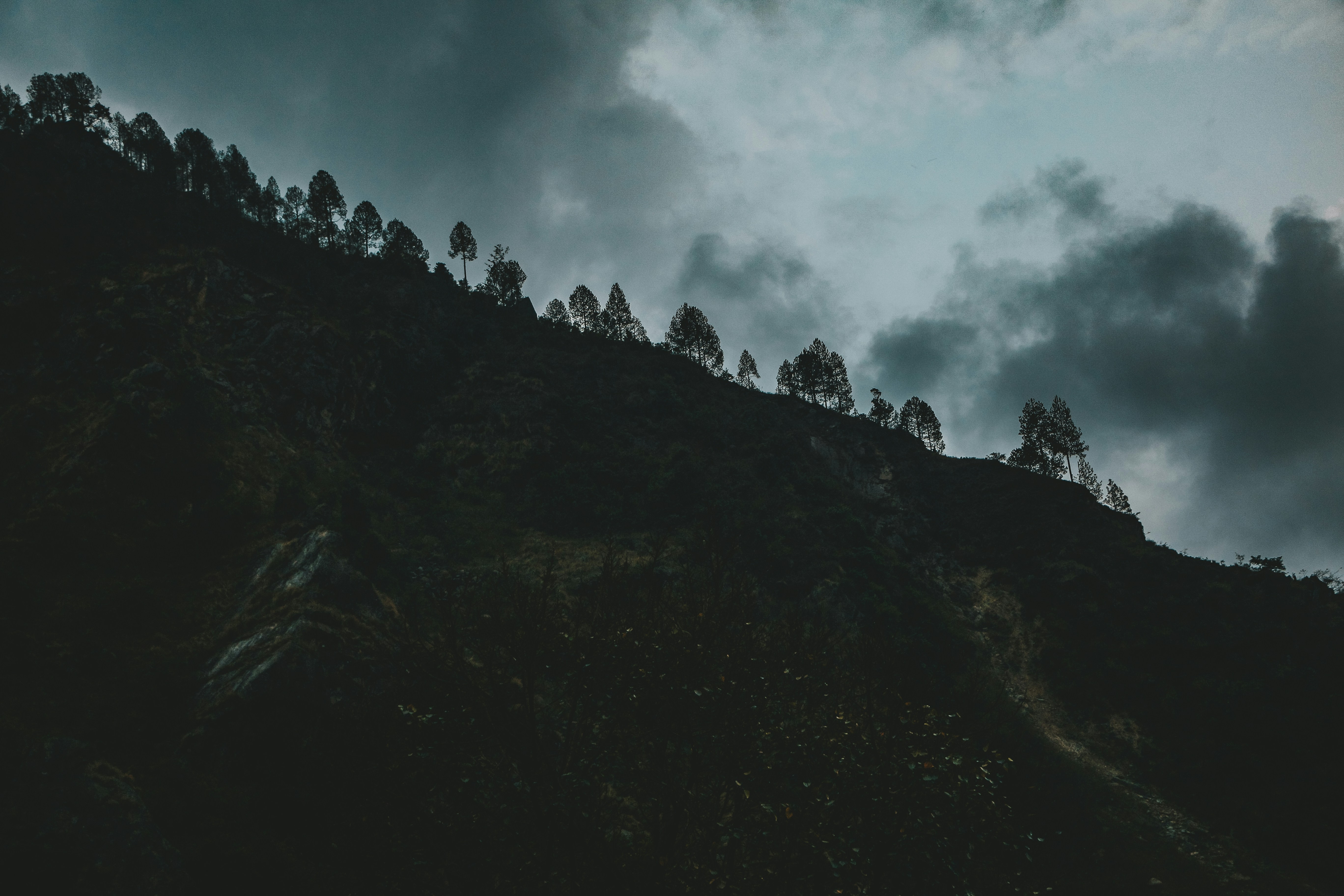 Syapru Besi, Nepal Photos | Télécharger des images gratuites sur Unsplash