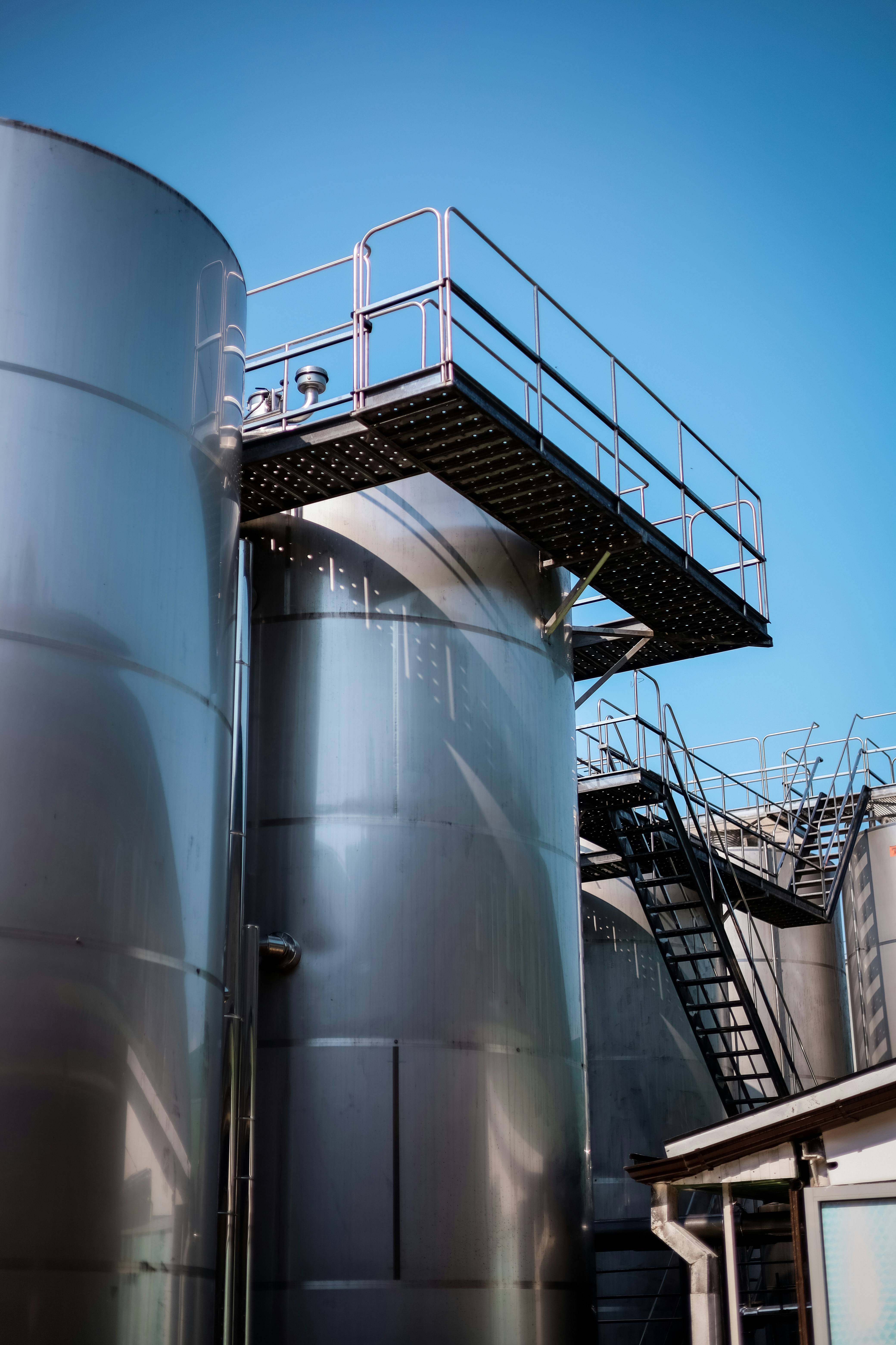 A large concrete structure photo – Free Building Image on Unsplash