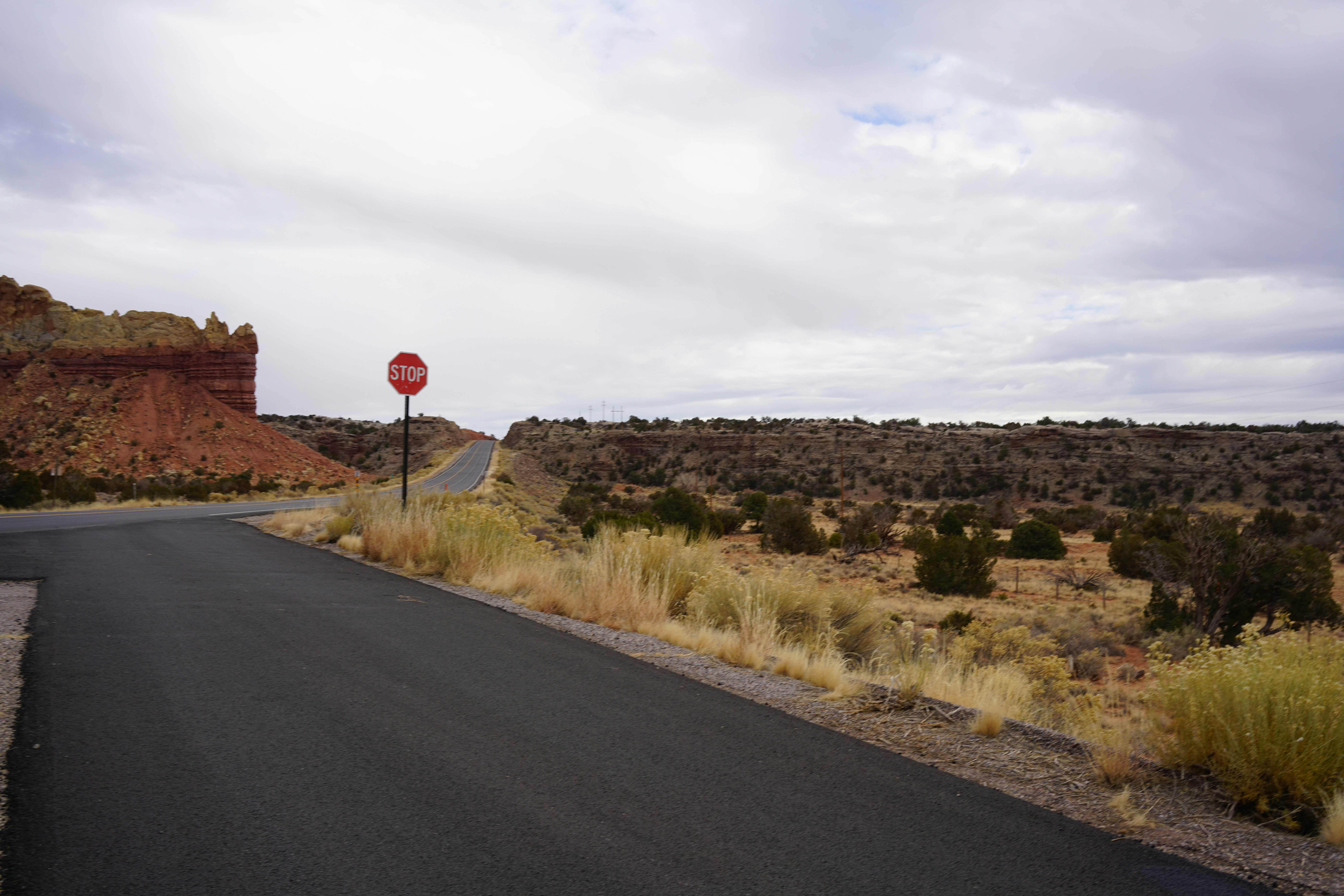 A stop sign on the side of a road photo – Free Abiquiu Image on Unsplash