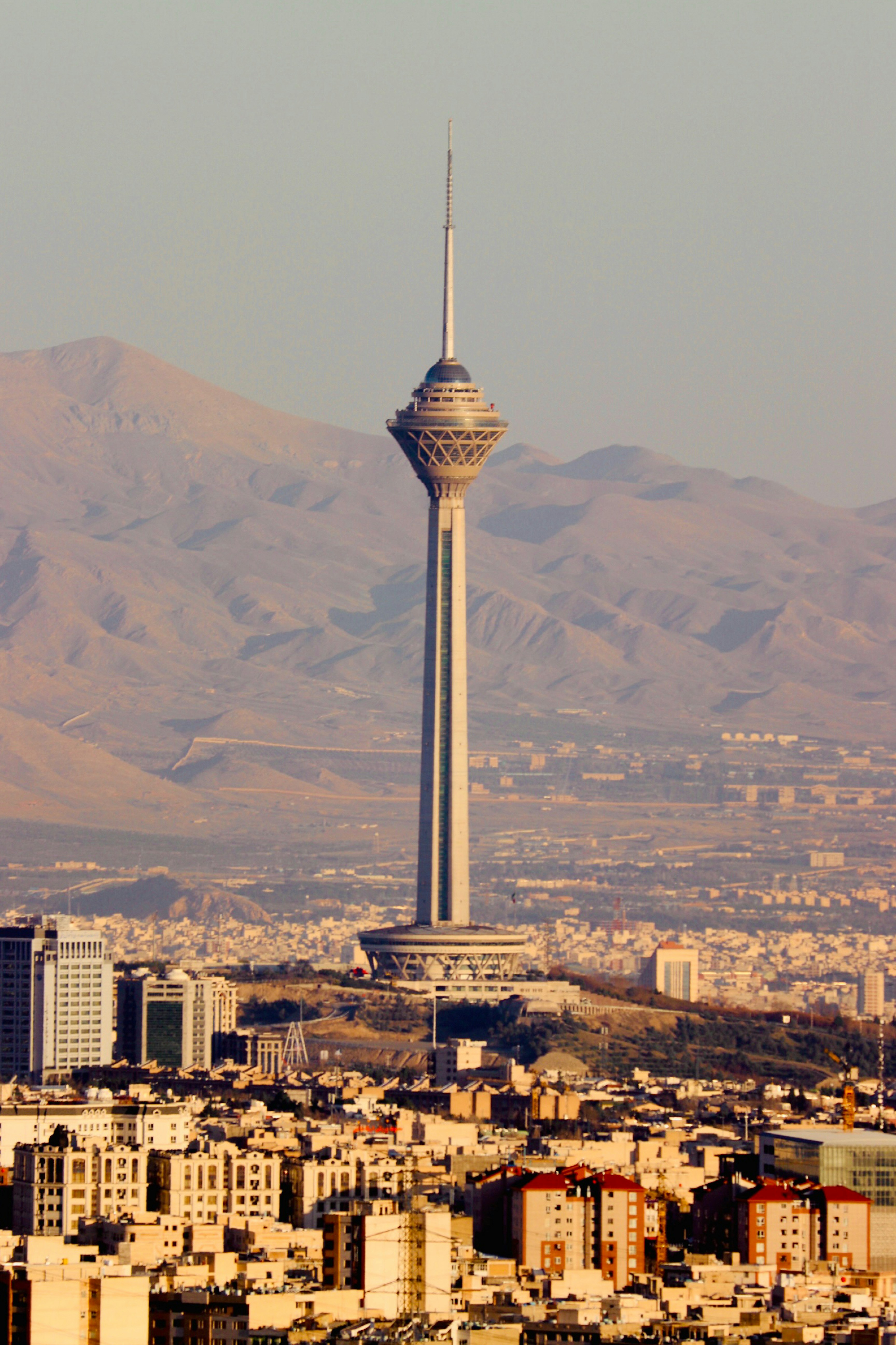 A tall tower in Milad Tower photo – Free Architecture Image on Unsplash