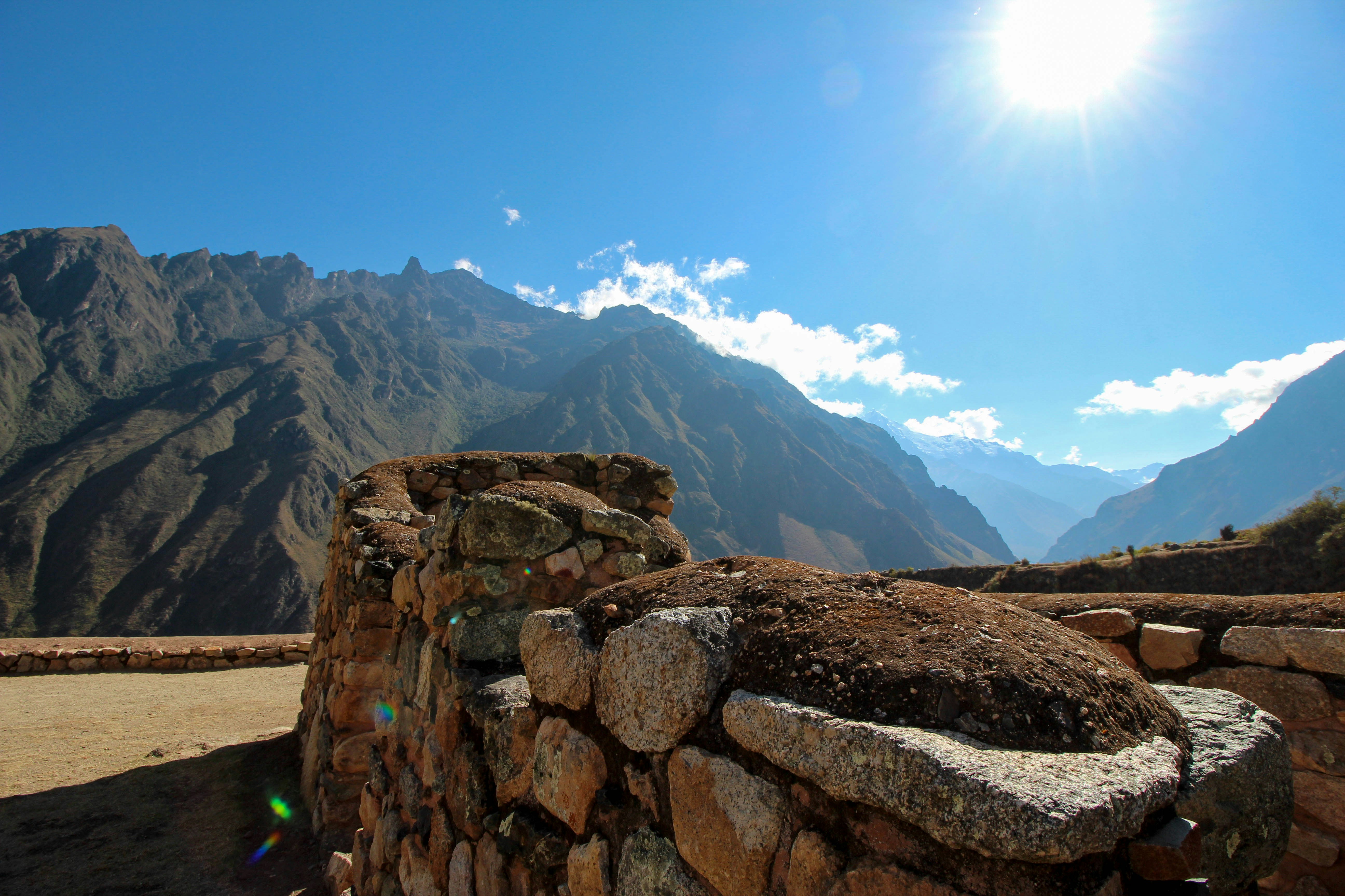 Sunlit Stone Terrace Framing the Andean Ridge Under a Clear Sky