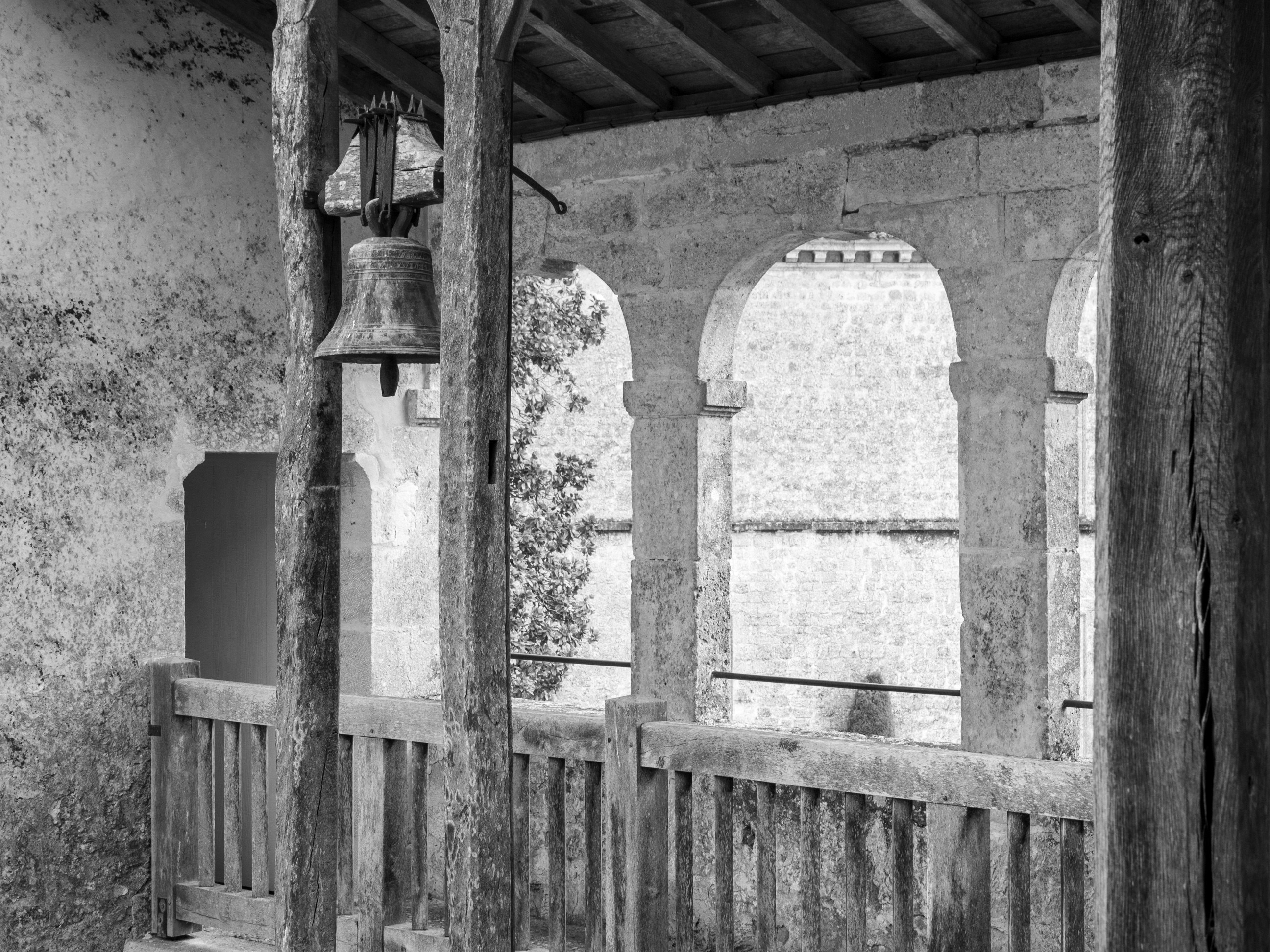 A bell from a building photo – Free Grey Image on Unsplash