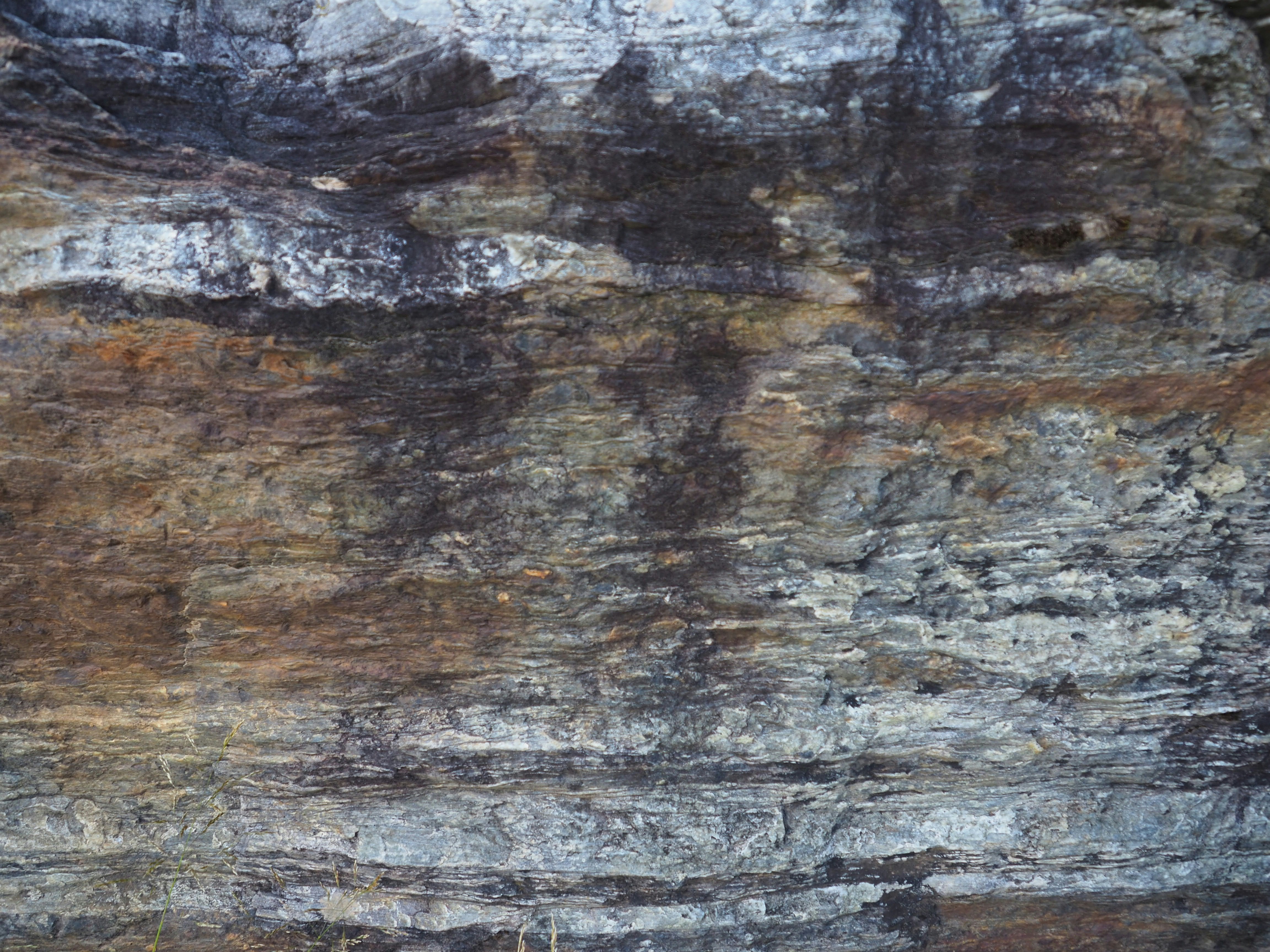 A close-up of a rock photo – Free Rock Image on Unsplash