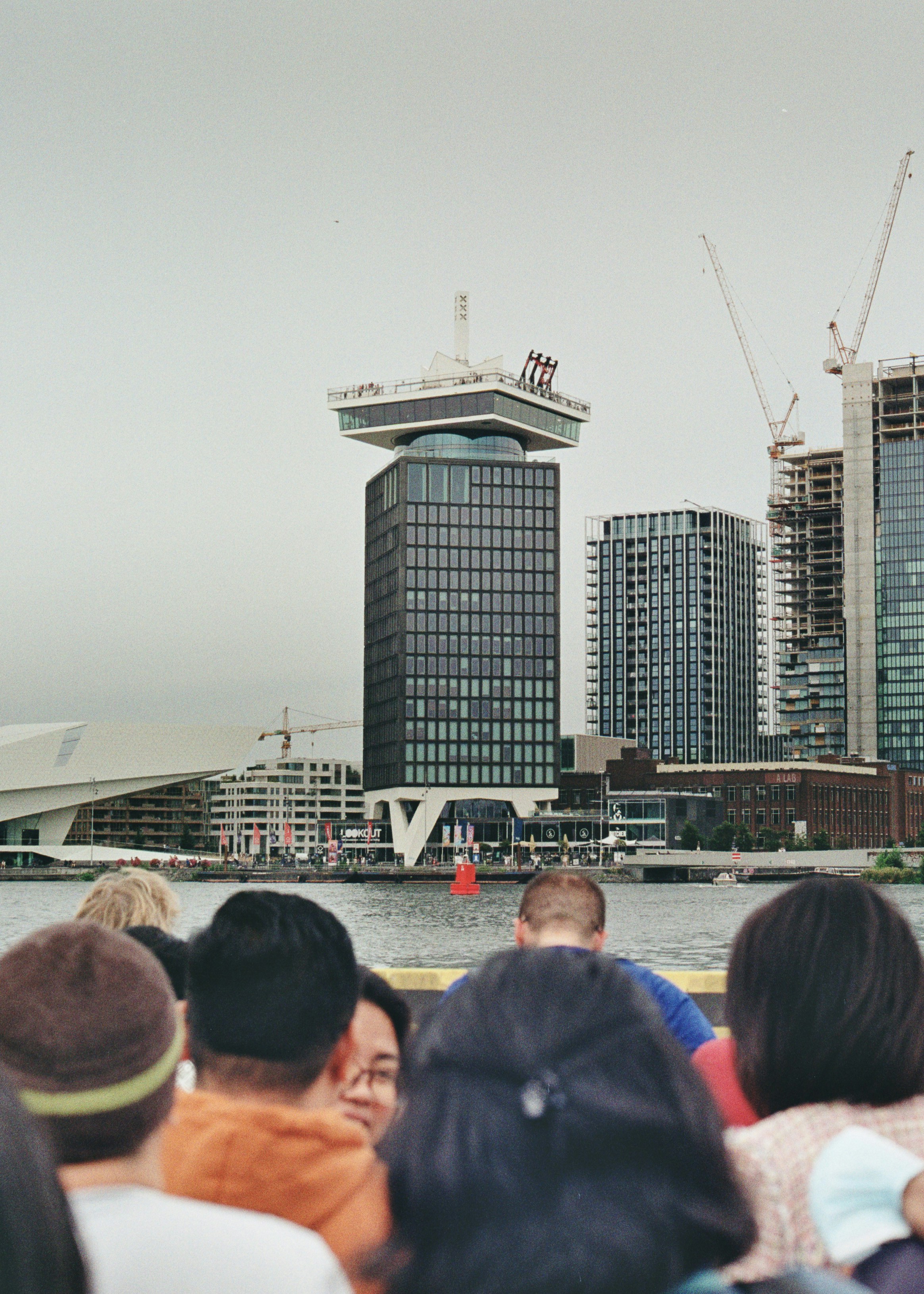 A group of people looking at a building photo – Free Grey Image on Unsplash