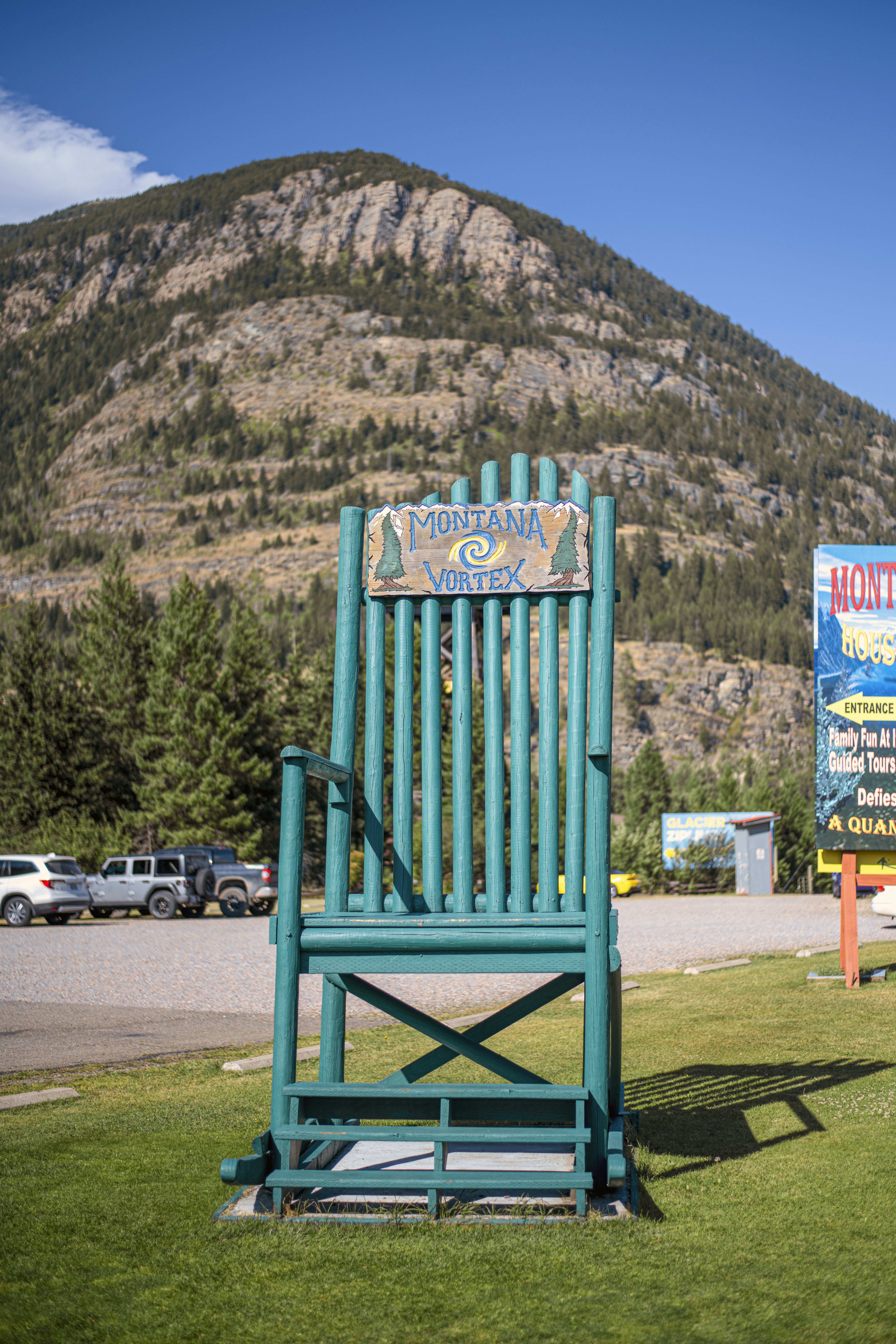 A blue chair in front of a mountain photo – Free Montana vortex Image ...