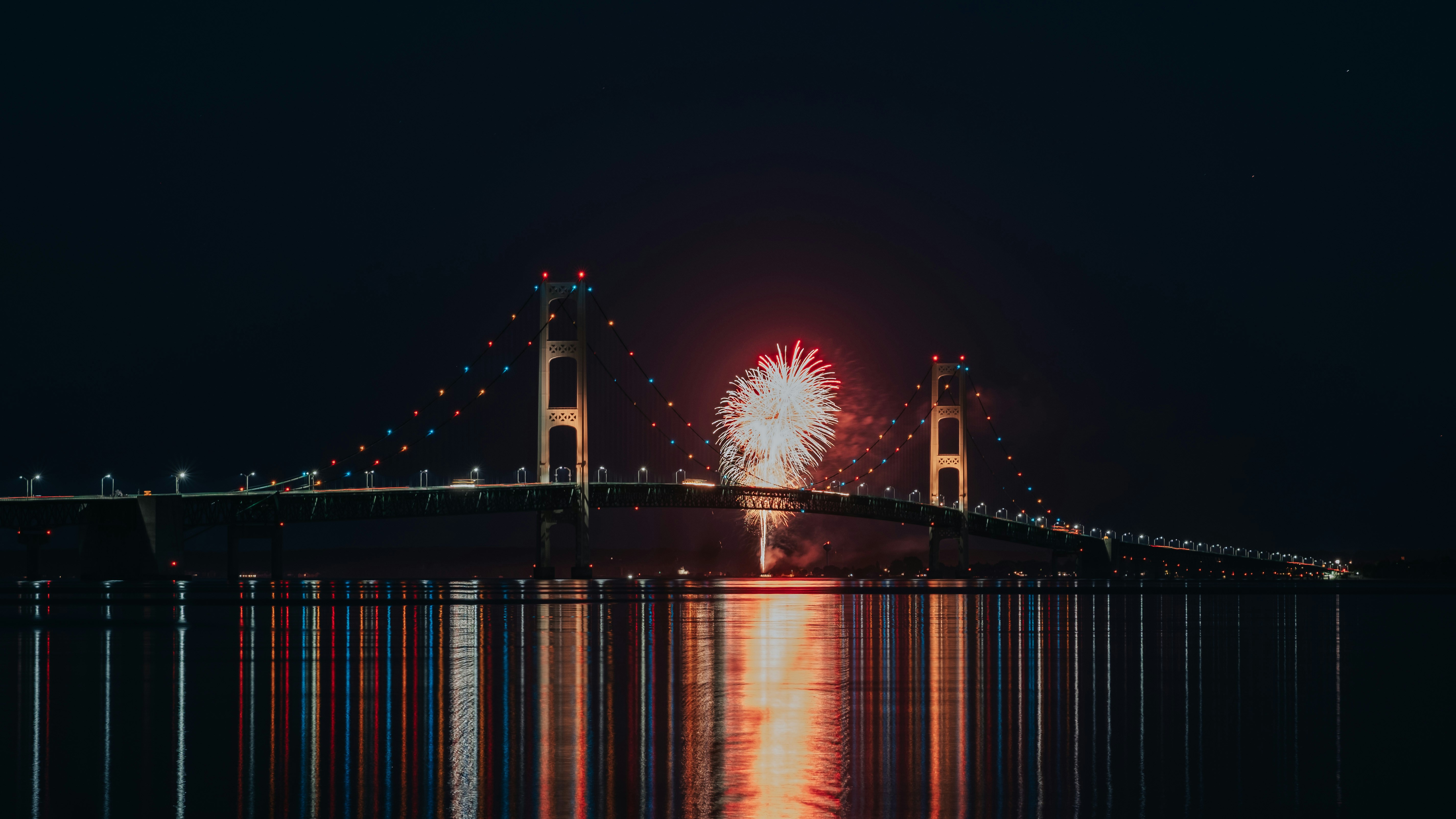 a city skyline at night