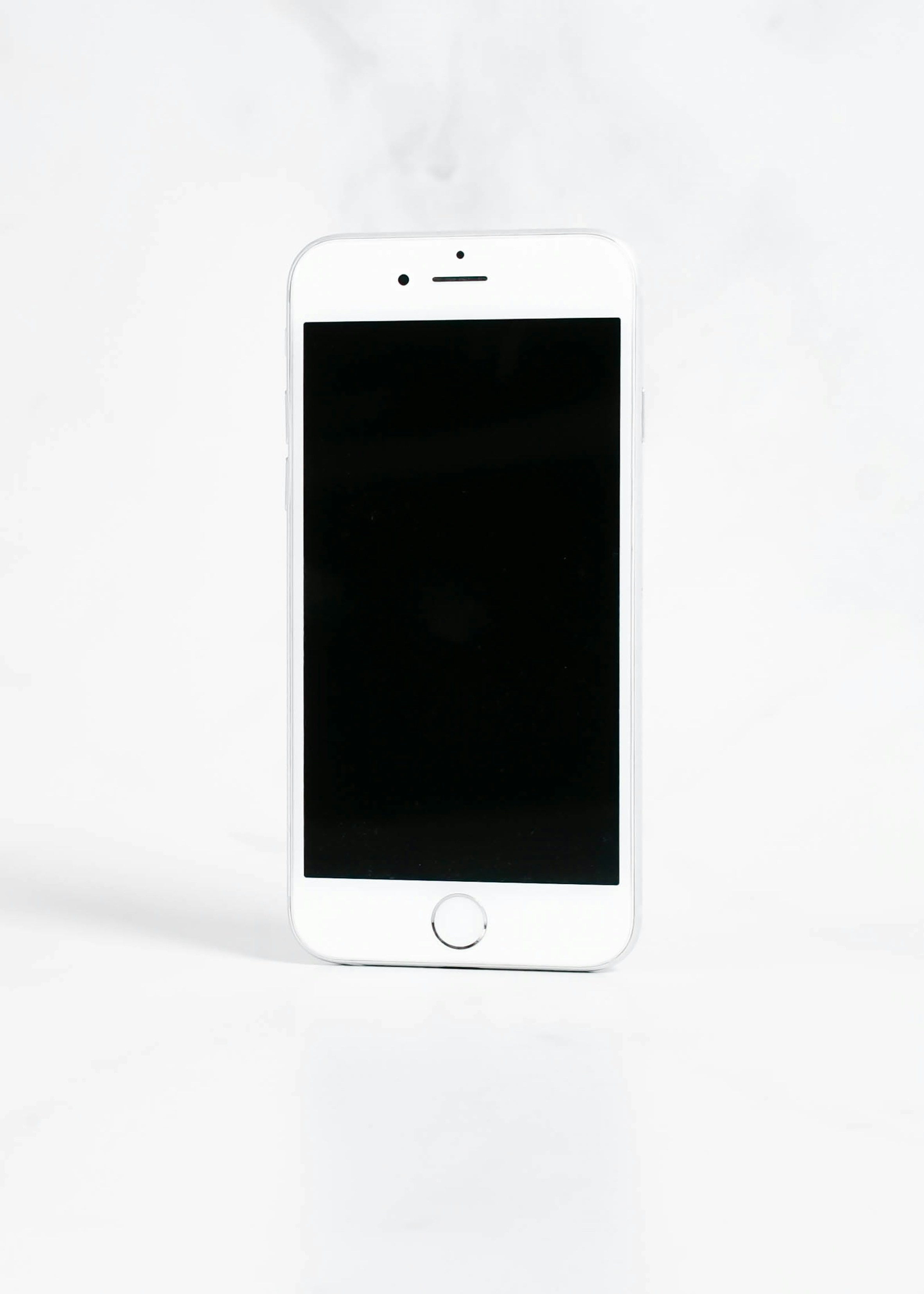 A white cell phone photo – Free Black Image on Unsplash
