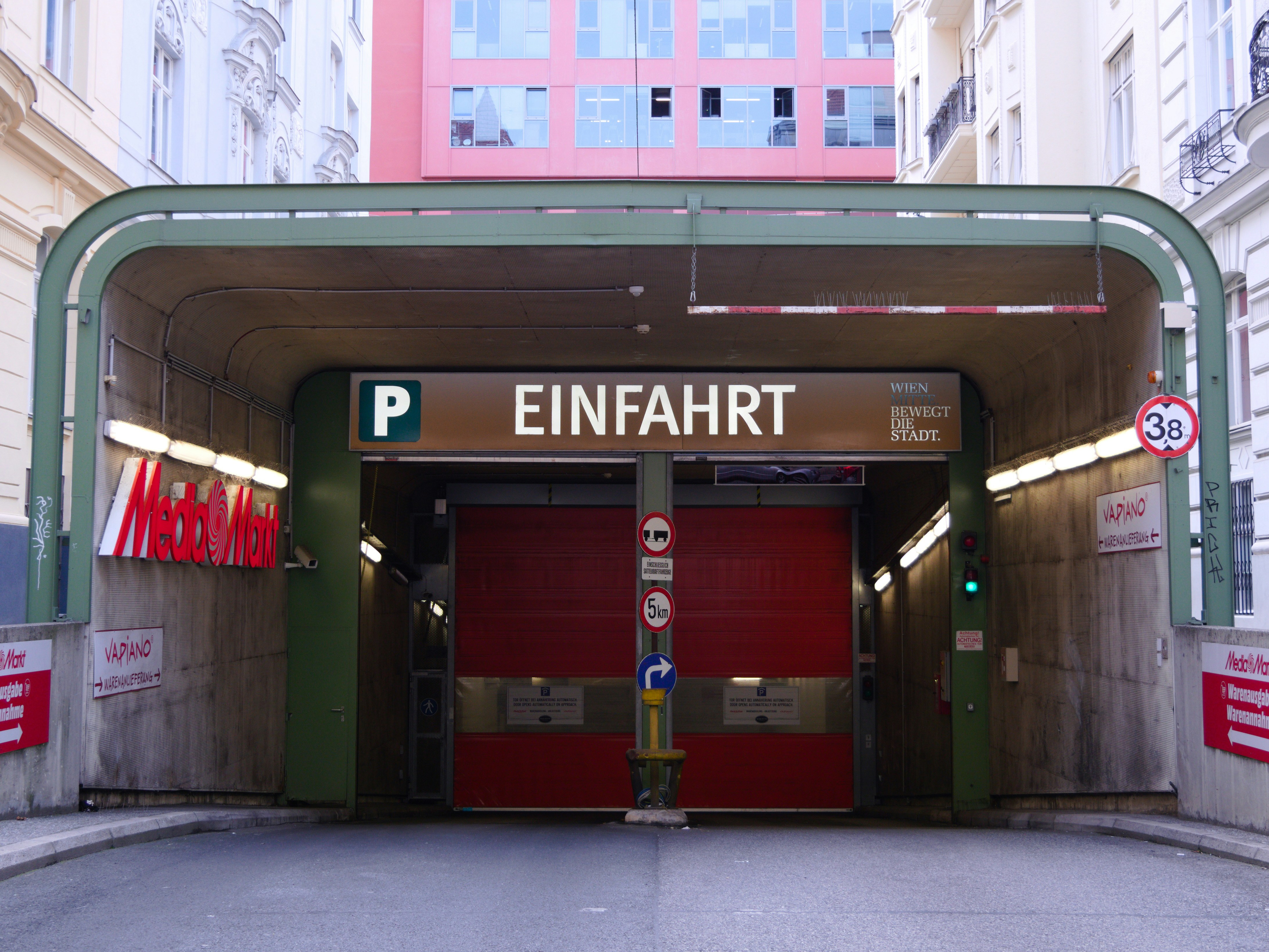 Parking garage enterance in Wien.